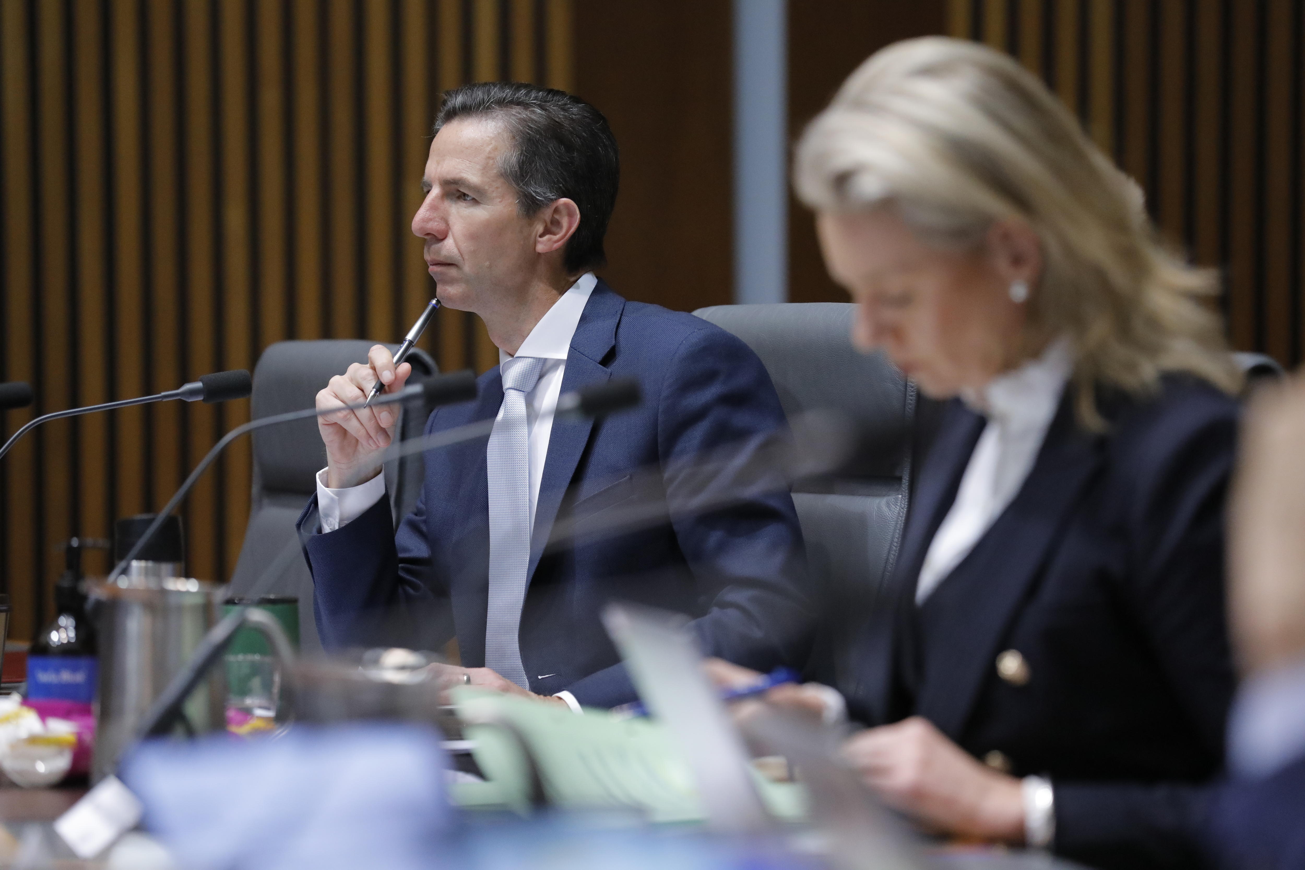 Senate clerk says Prime Minister and Cabinet’s guidebook for ...