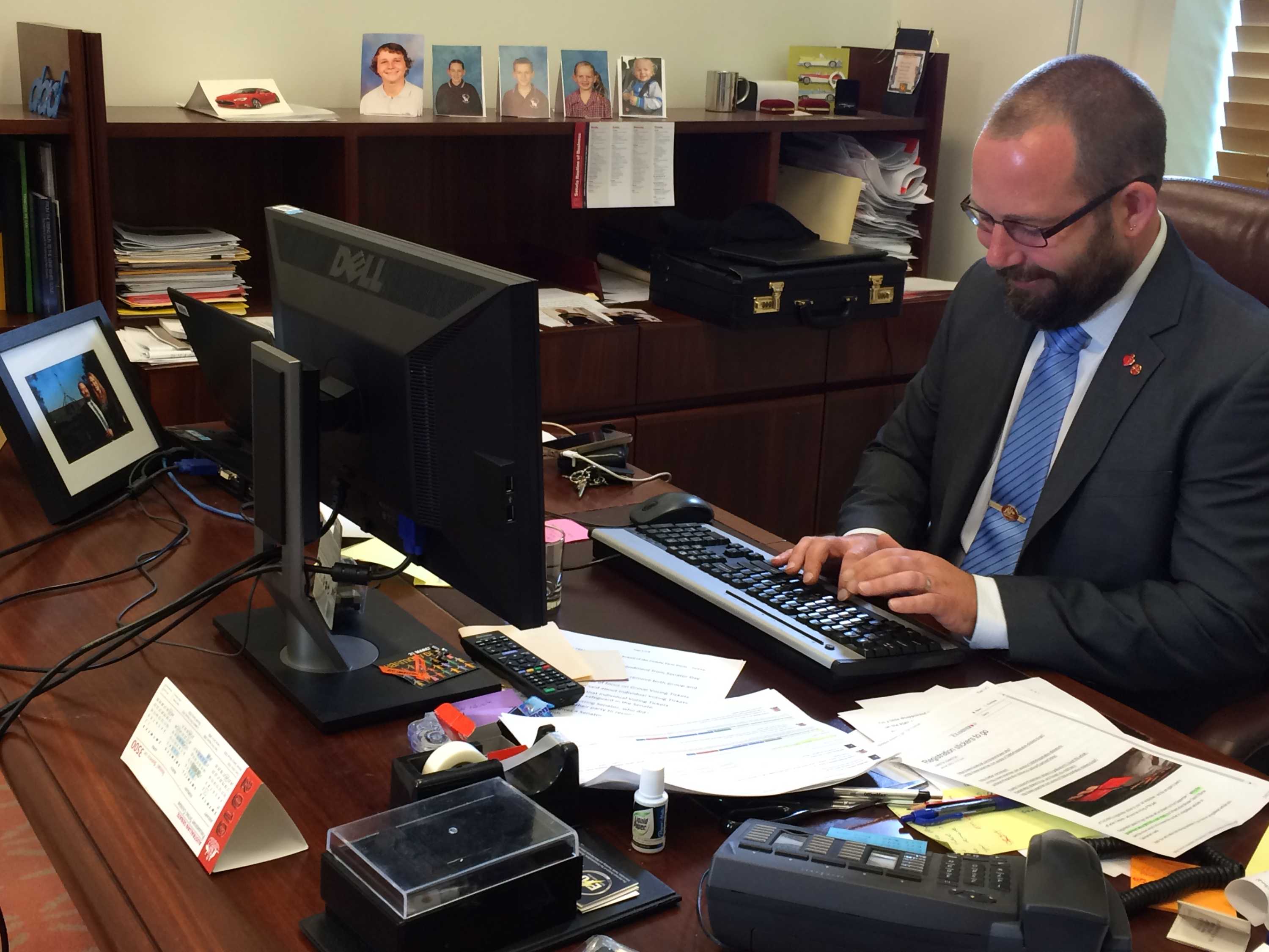 Senator Ricky Muir reflects as election looms - ABC listen