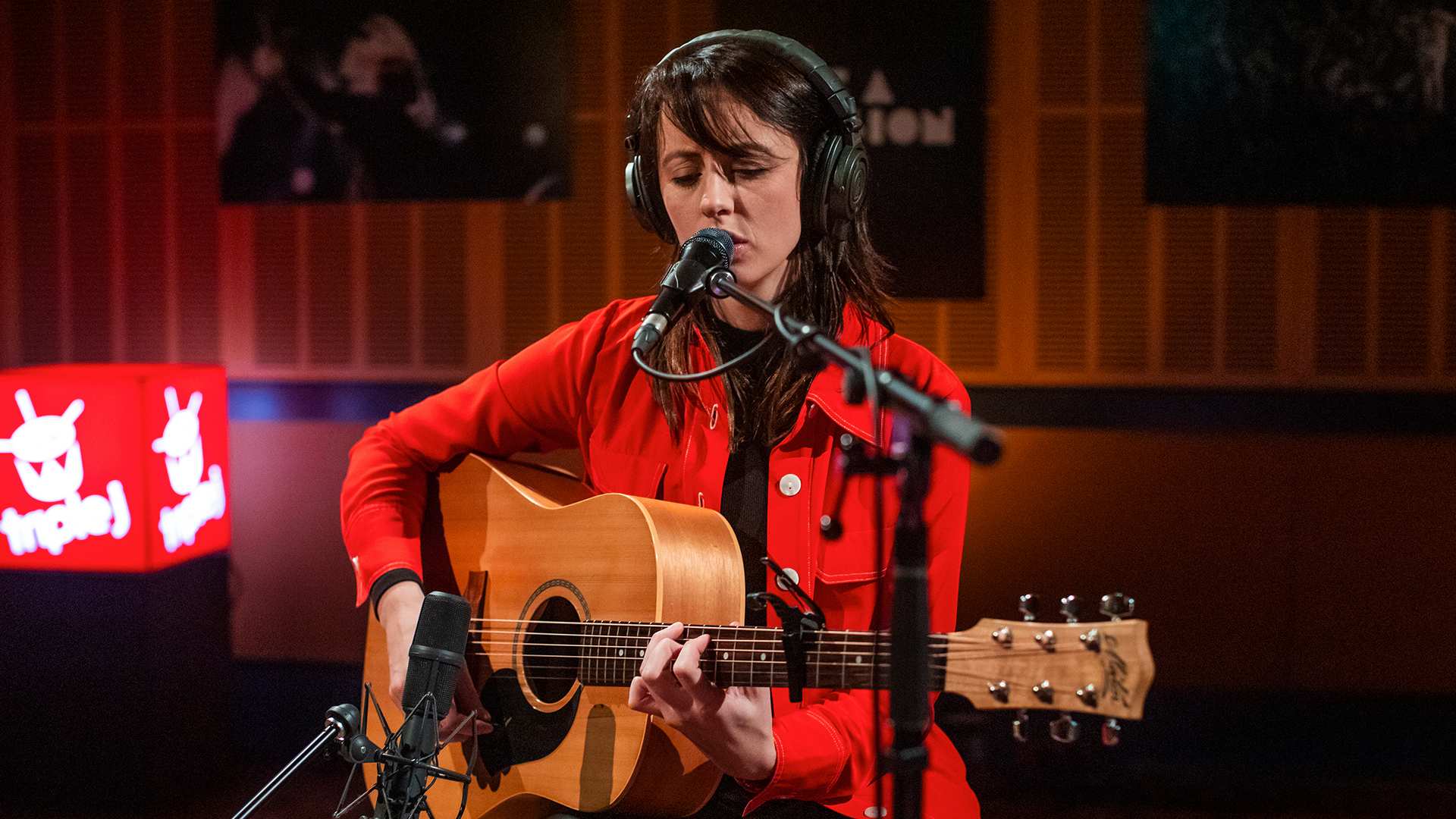 Gordi - 'Sandwiches' (live for Like A Version) - triple j