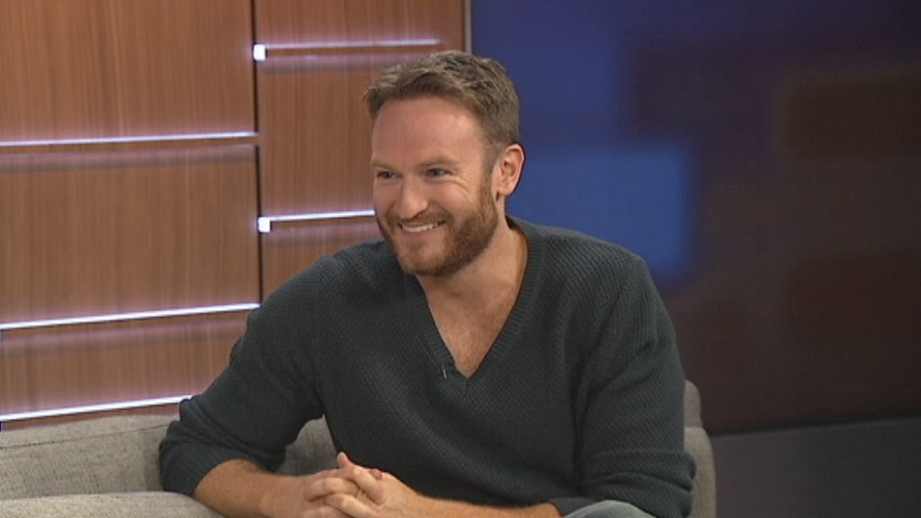 Talking sex and role play in the suburbs with Josh Lawson - ABC News