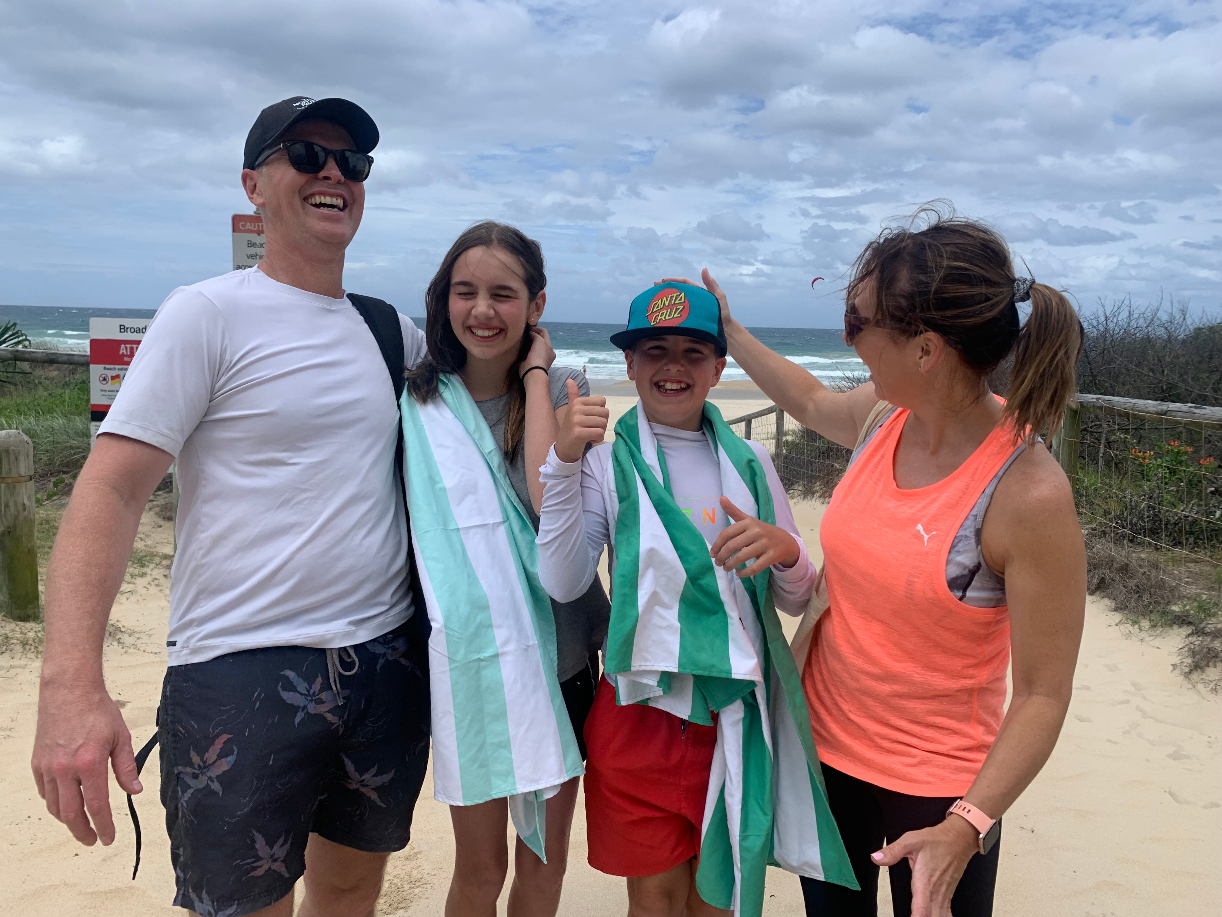 Queensland's COVID-19 testing rules make 'no scientific sense', expert ...