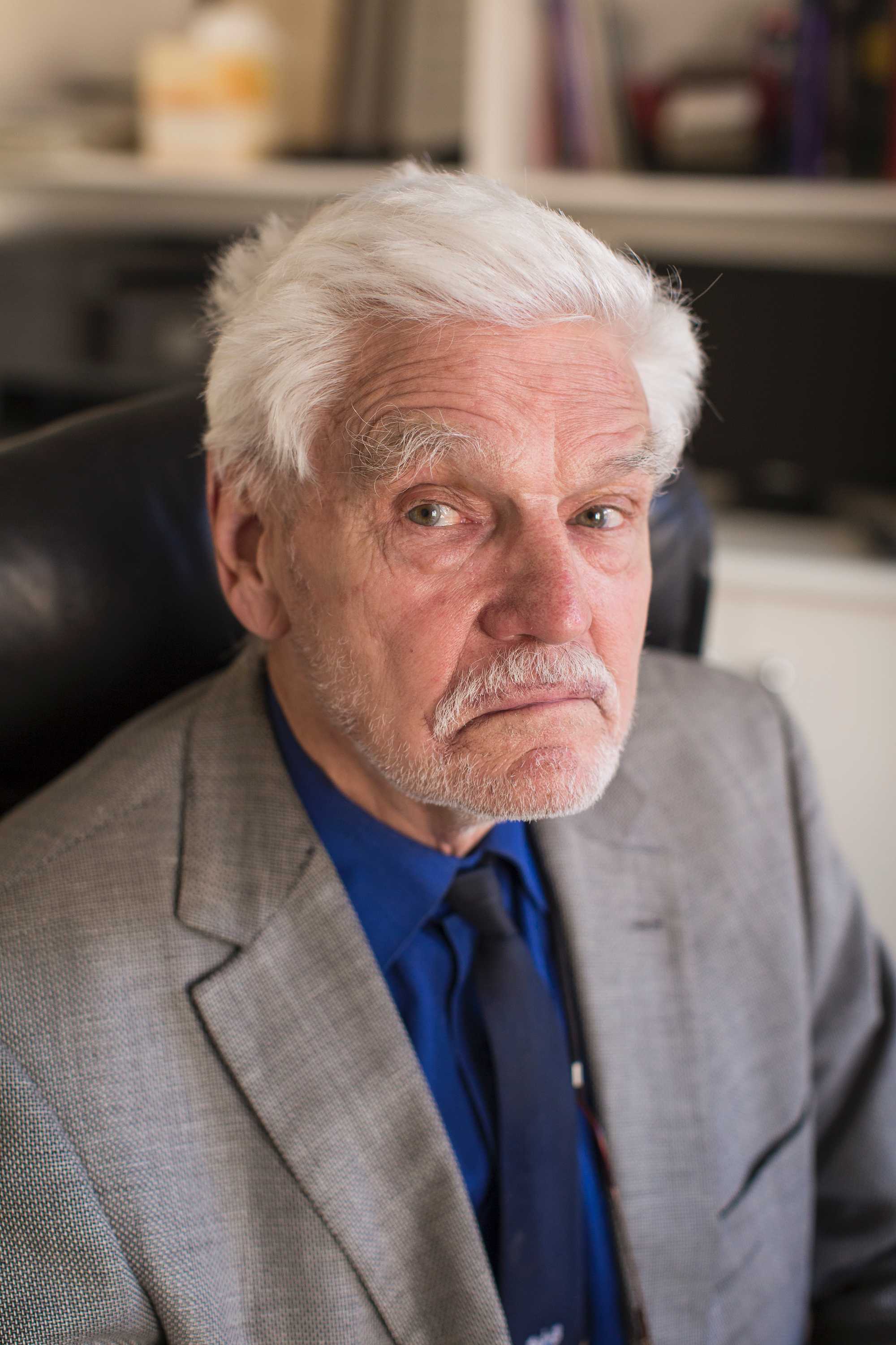 Euthanasia advocate Dr Rodney Syme wins appeal against medical board ...