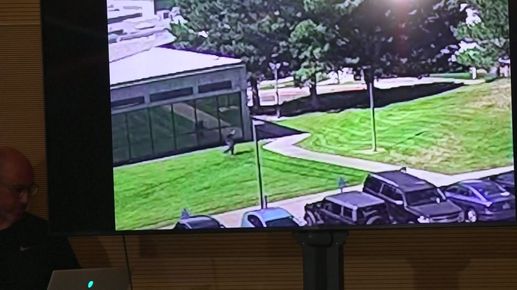 FBI releases video of Charlie Kirk's shooting suspect fleeing the scene ...