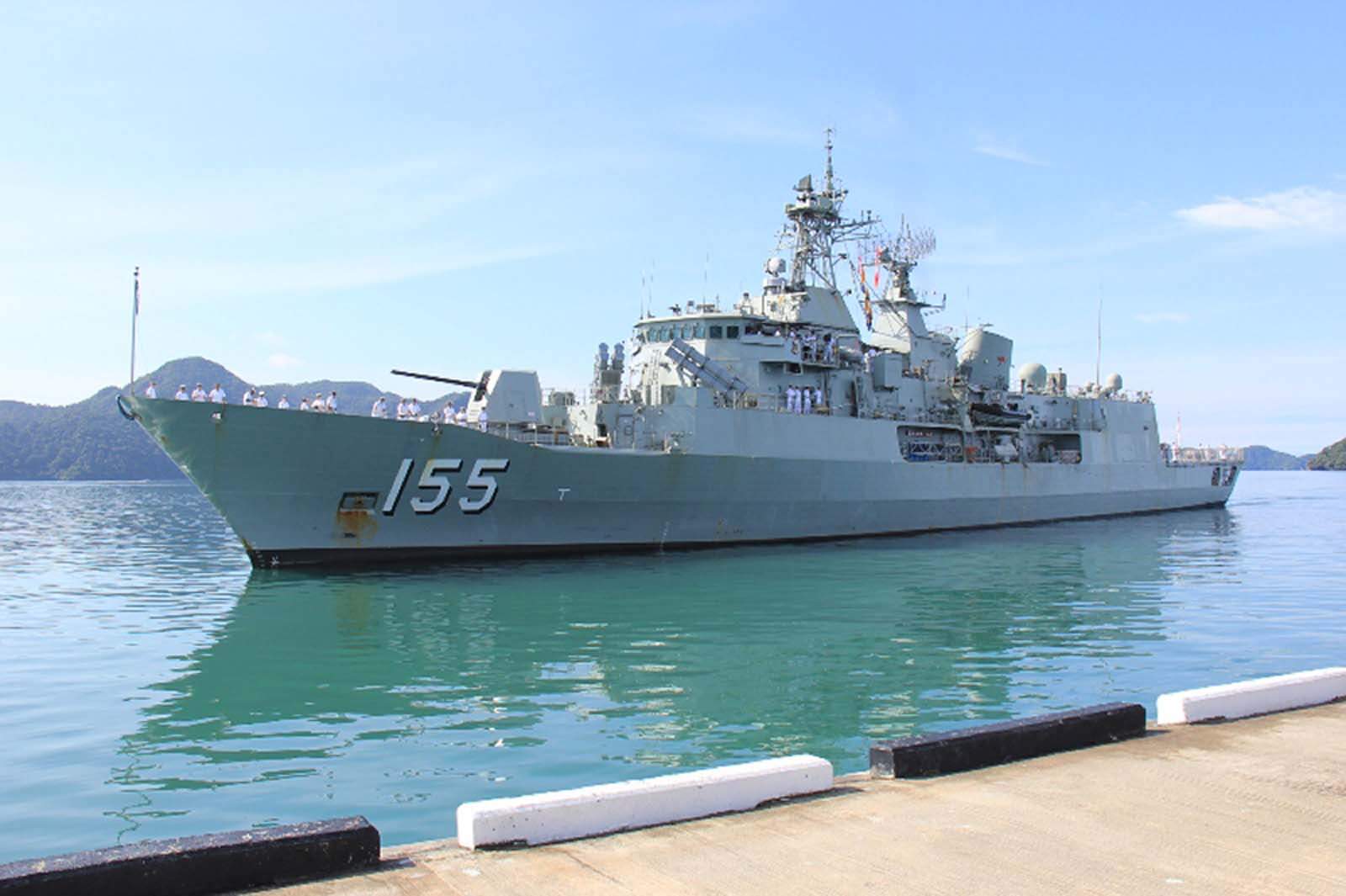 Navy launches disciplinary action over 'unacceptable' HMAS Ballarat ...