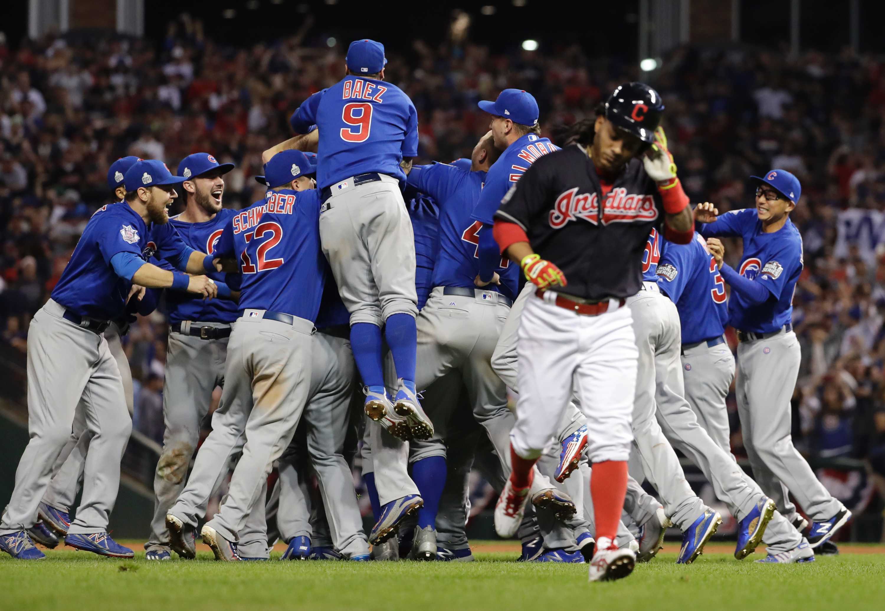 World Series: Chicago Cubs beat Cleveland Indians 8-7 in Game Seven to ...
