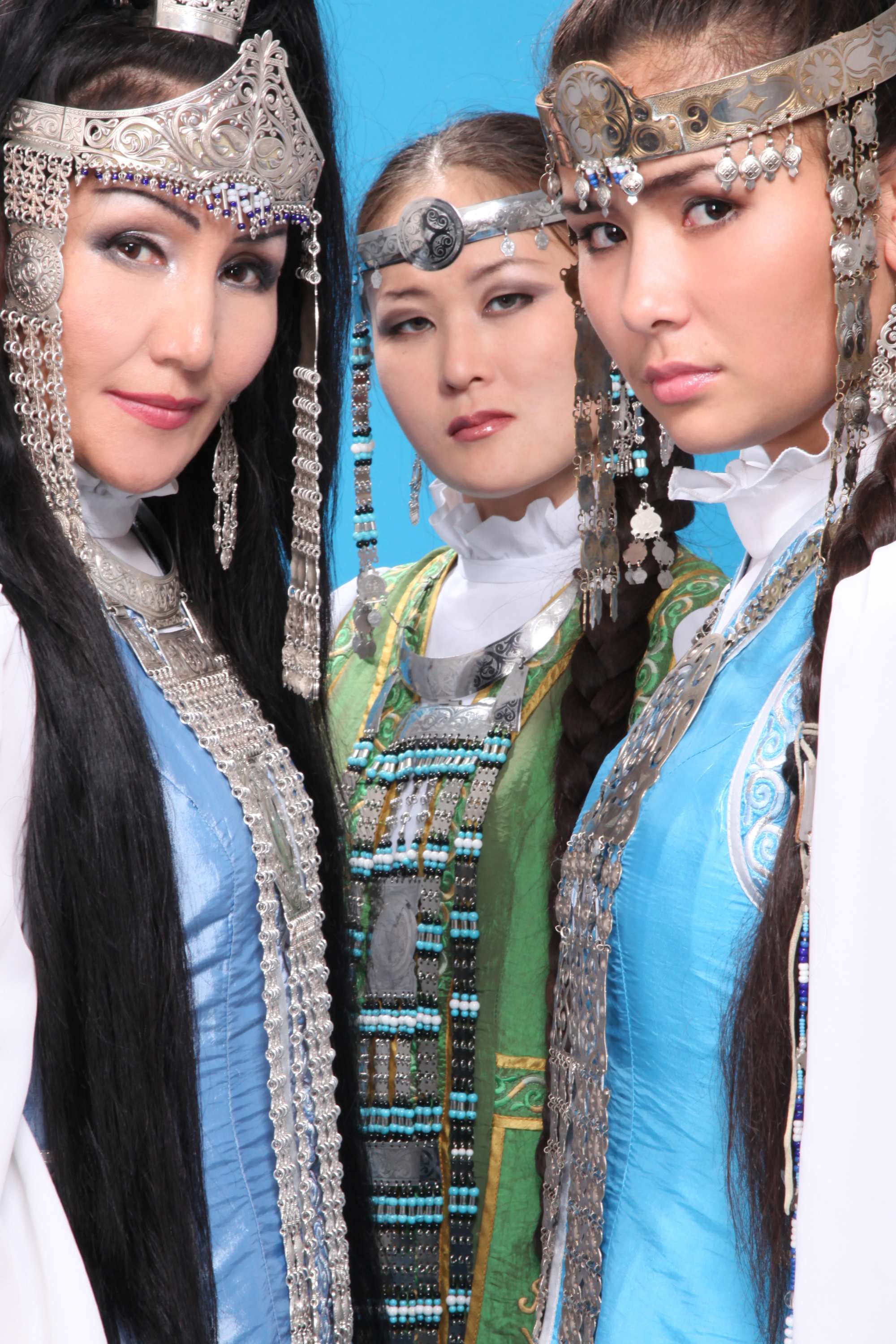 Yakut trio Ayarkhaan - ABC listen