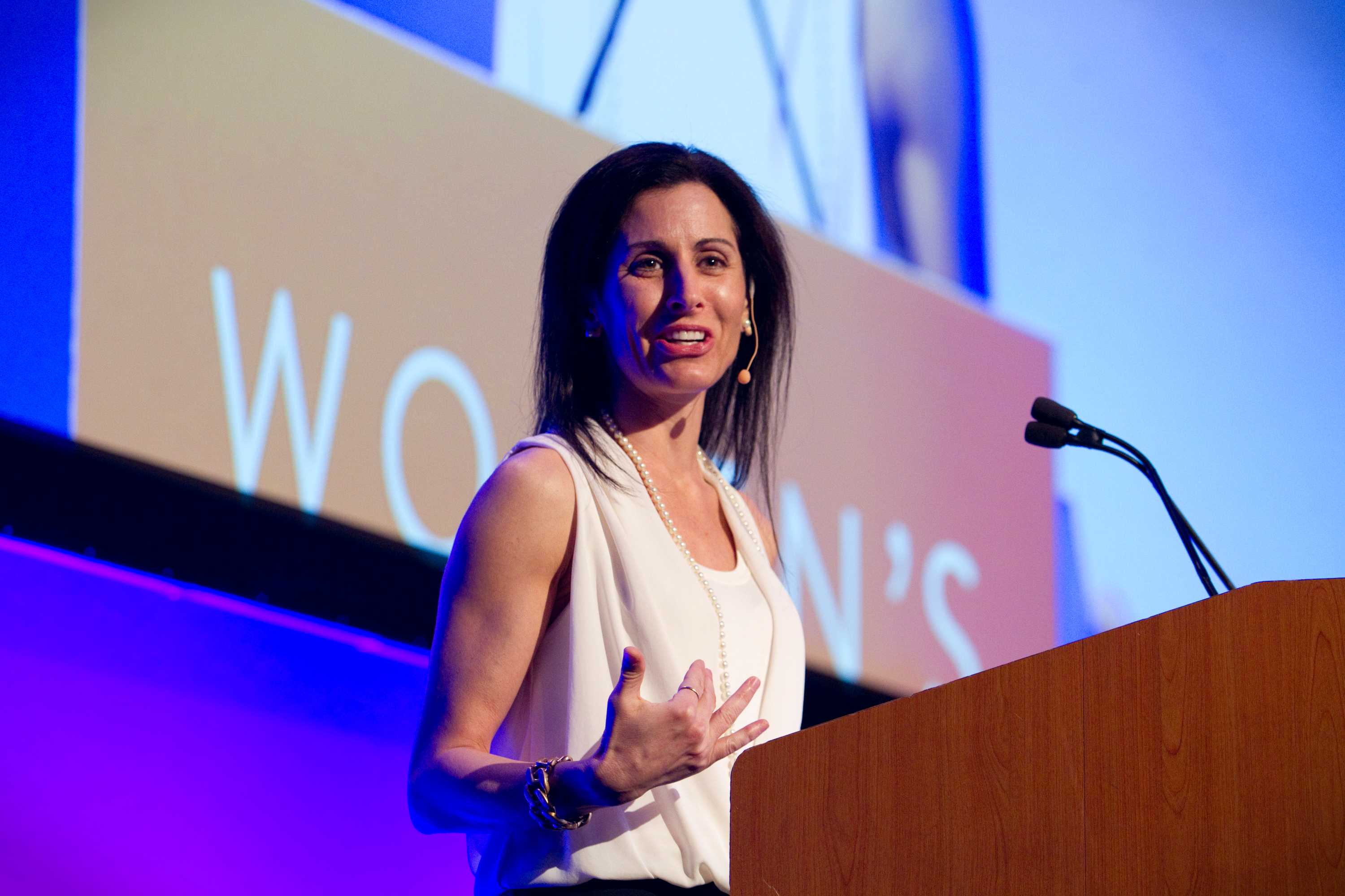 'Still Alice' and explaining neuroscience through fiction - ABC listen