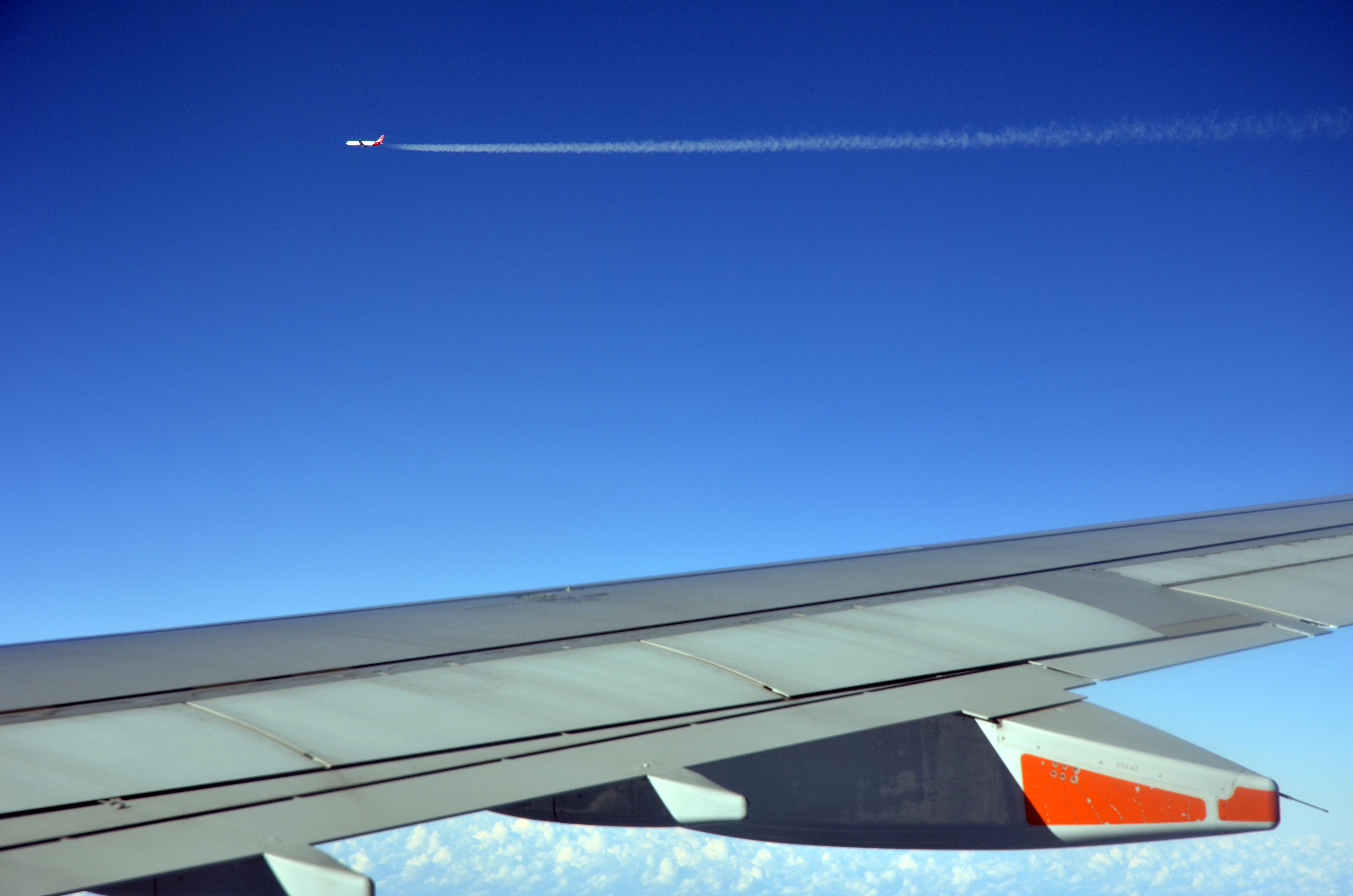 Qantas A330 planes in 'near miss' over South Australia, pilots forced ...