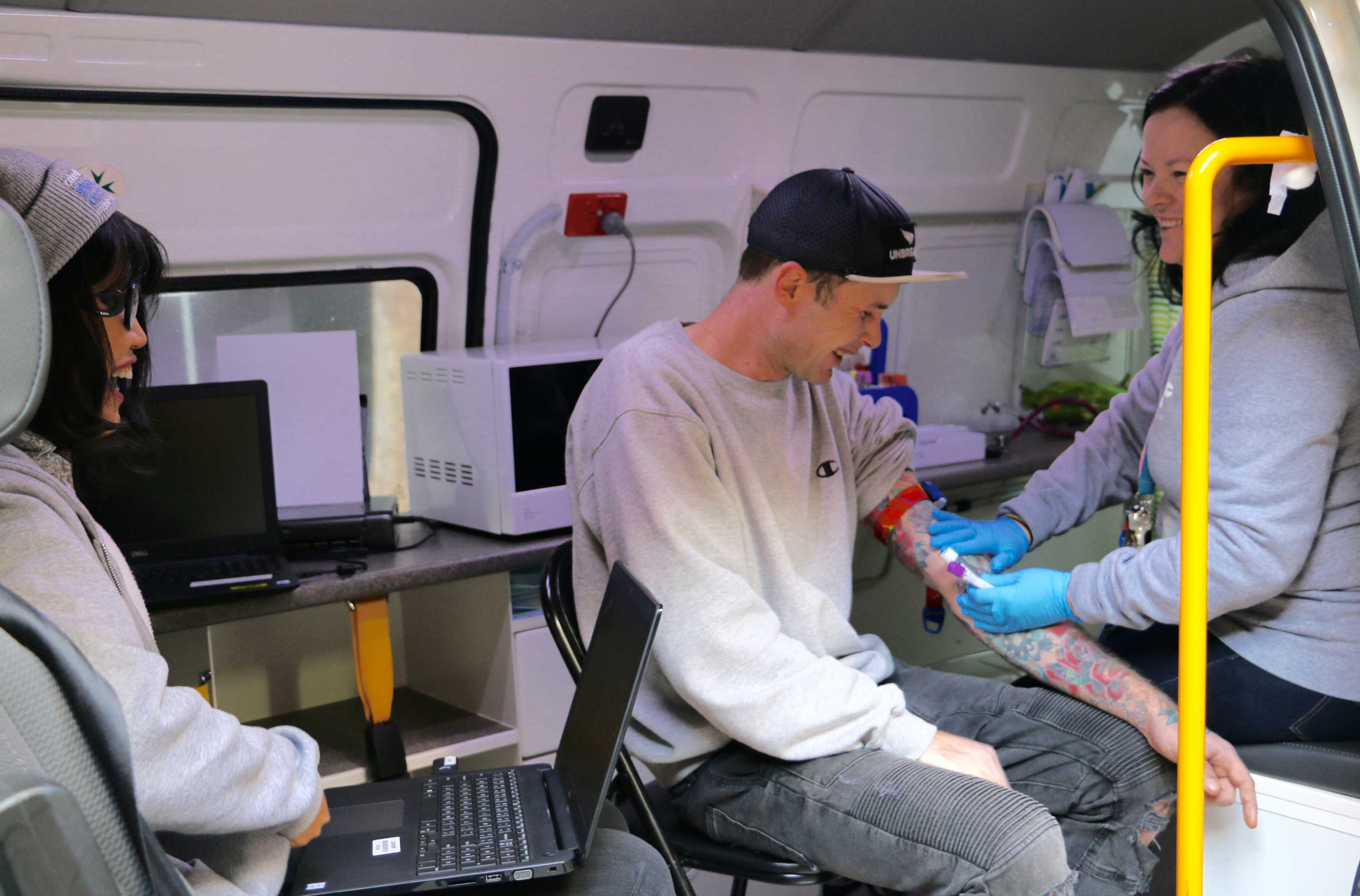 The street doctors helping Melbourne's homeless from a kitted-out ...