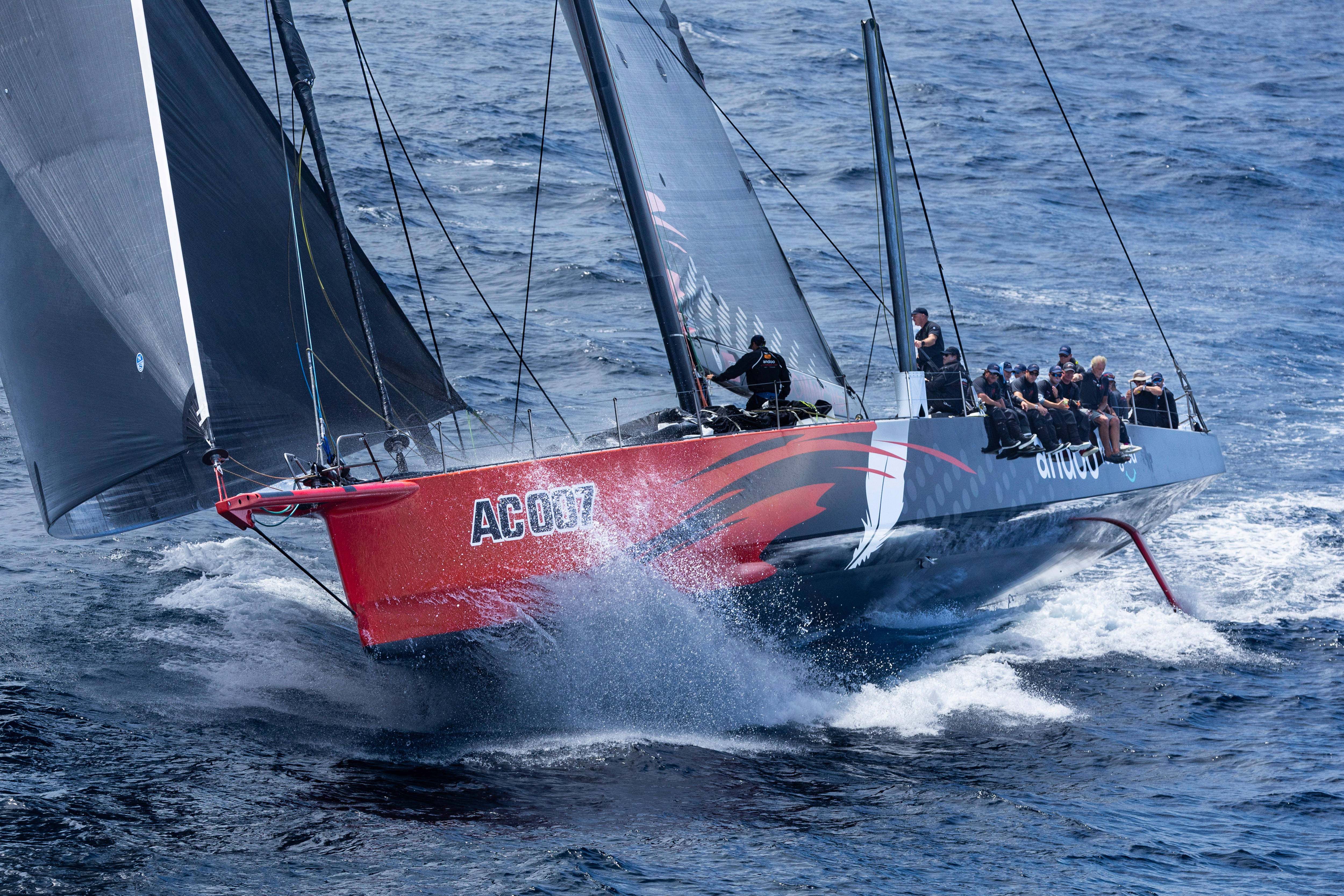 Sydney to Hobart yacht race: Andoo Comanche pulls ahead in challenging ...