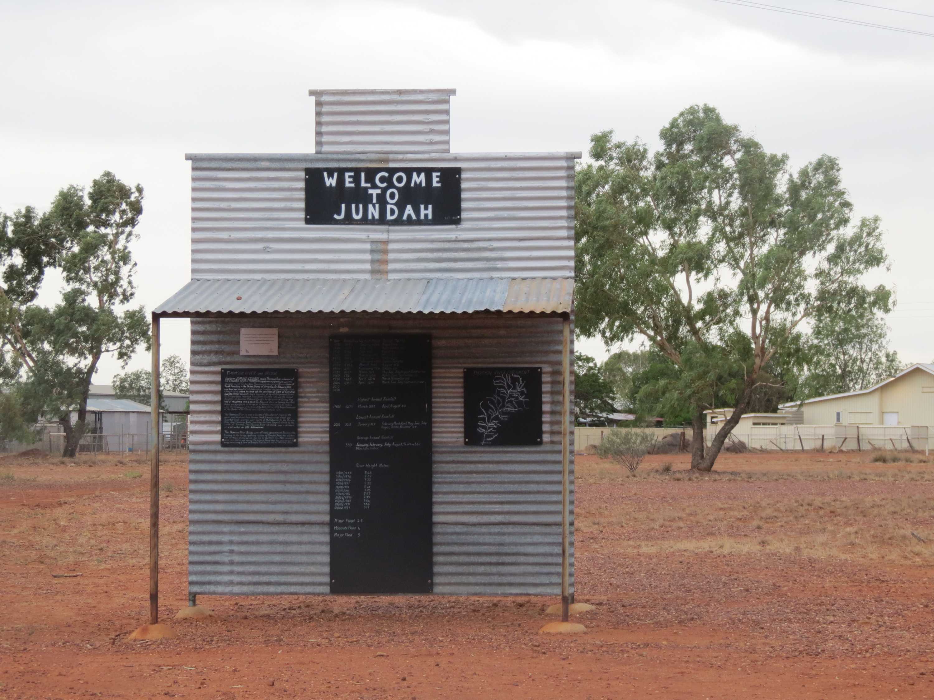Poor telecommunications infrastructure 'leaving outback Queensland ...