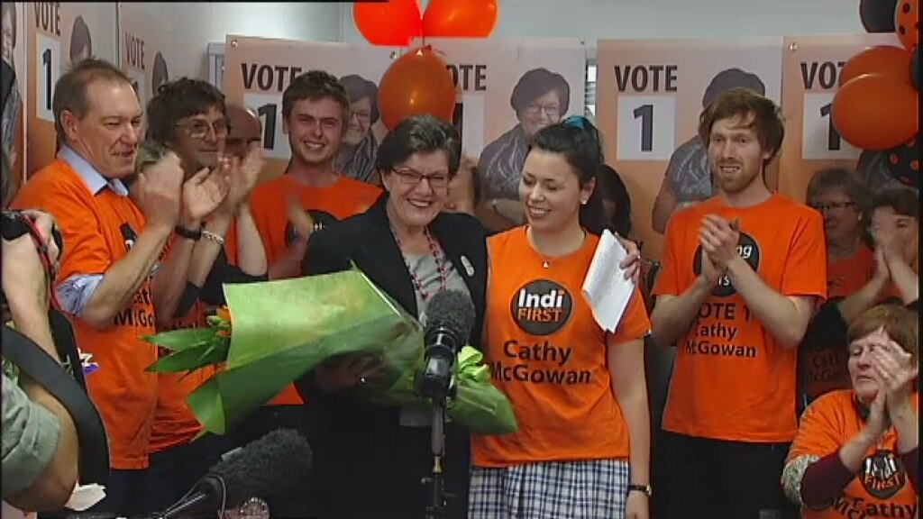 Cathy McGowan claims victory in Indi after Sophie Mirabella concedes ...