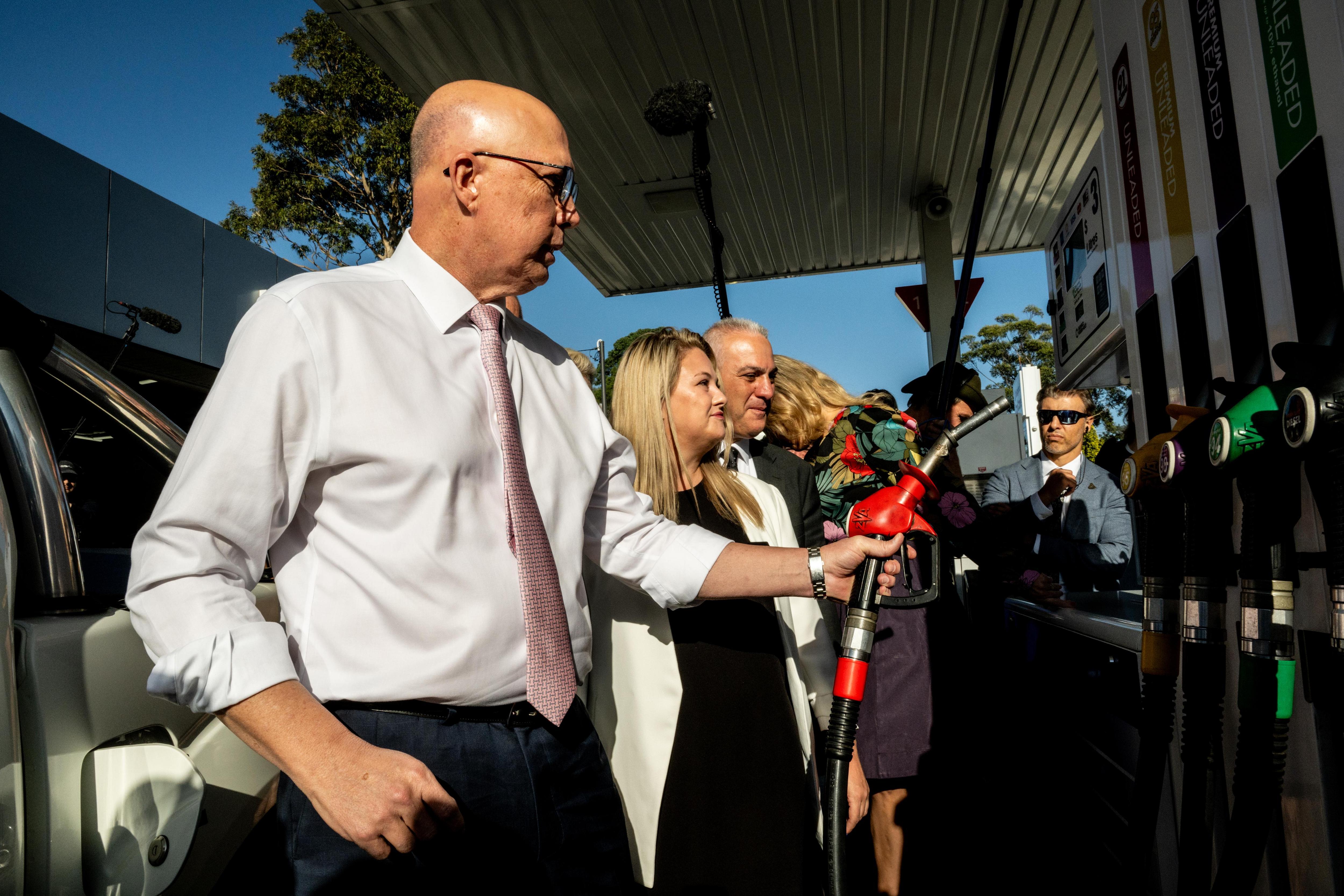 'Large numbers' of Americans' data stolen in 'worst telecom hack' in ...