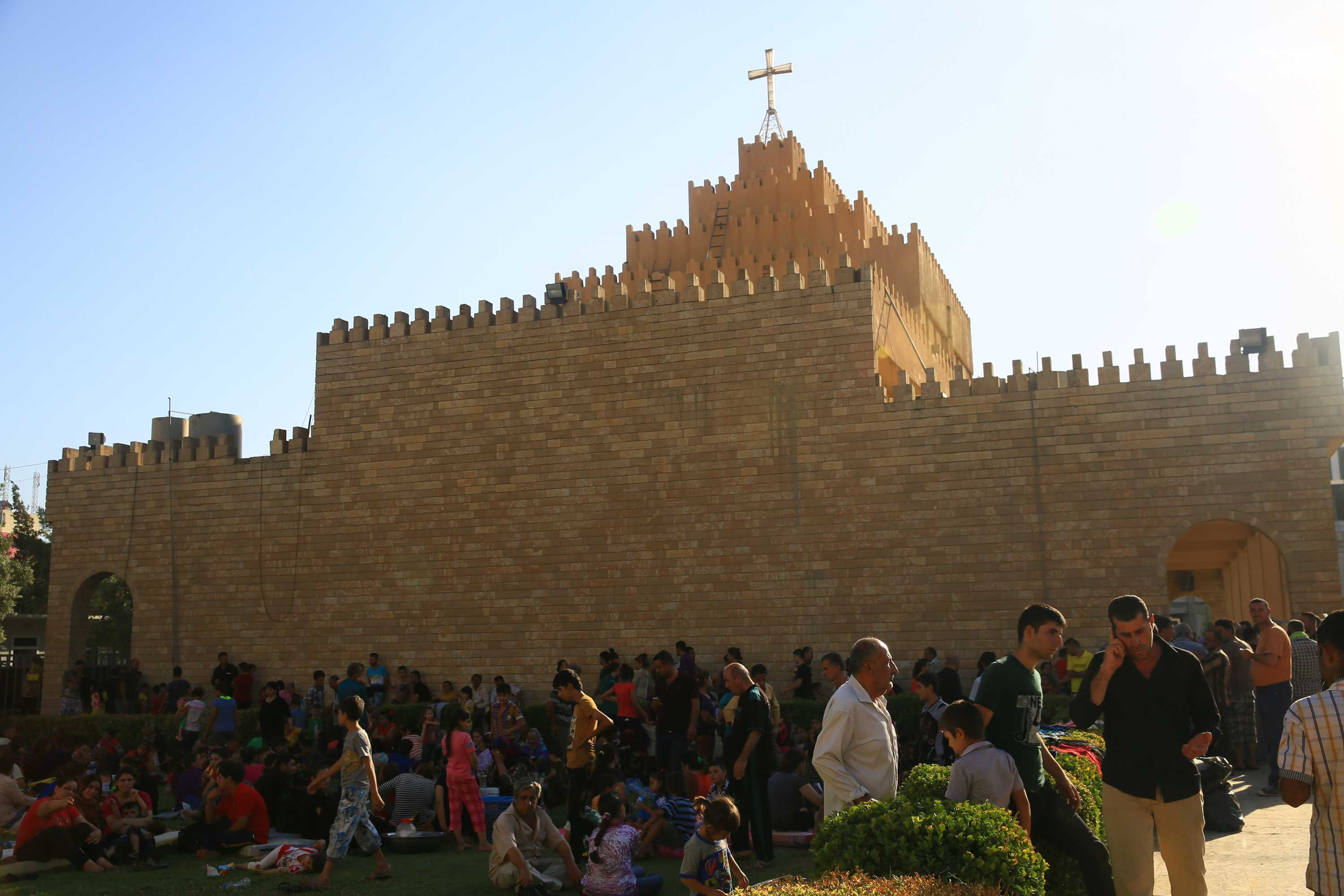 Christians return to devastation in ancient Qaraqosh - ABC News
