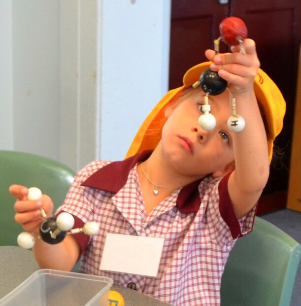 Young kids lap up molecular structure and the periodic table - ABC ...