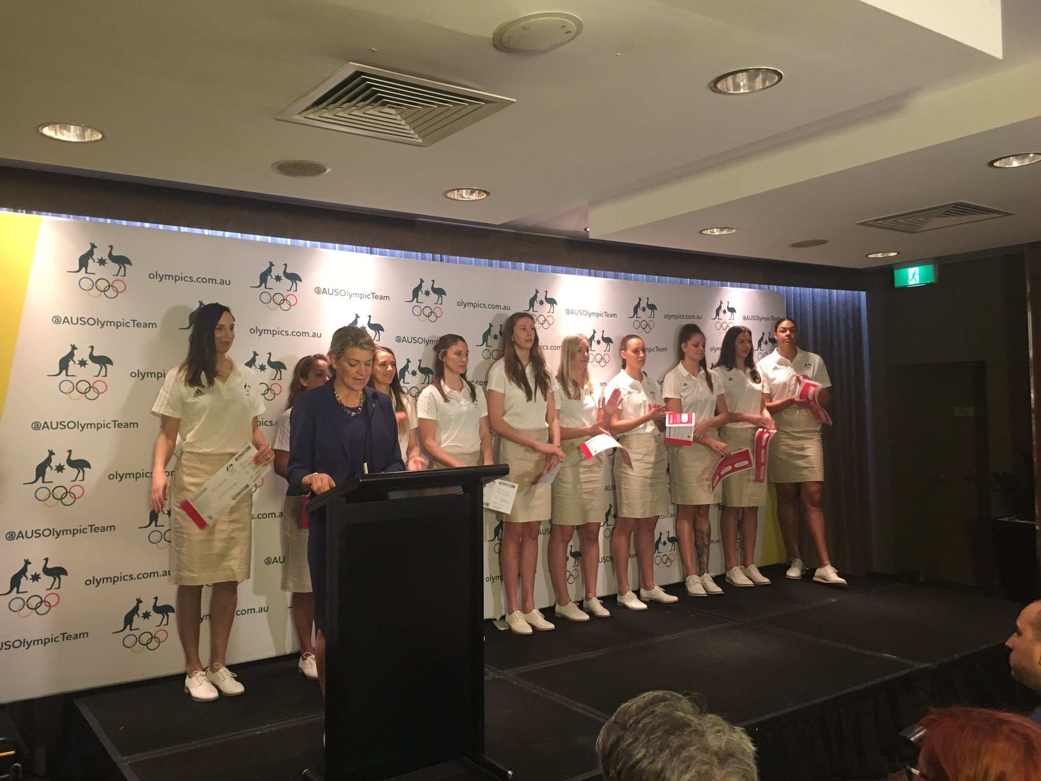 Rio 2016: Suzy Batkovic left out of Opals' Olympic team - ABC News