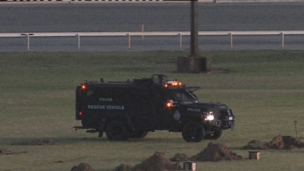 Police divers continue to scour waterways south of Perth - ABC News
