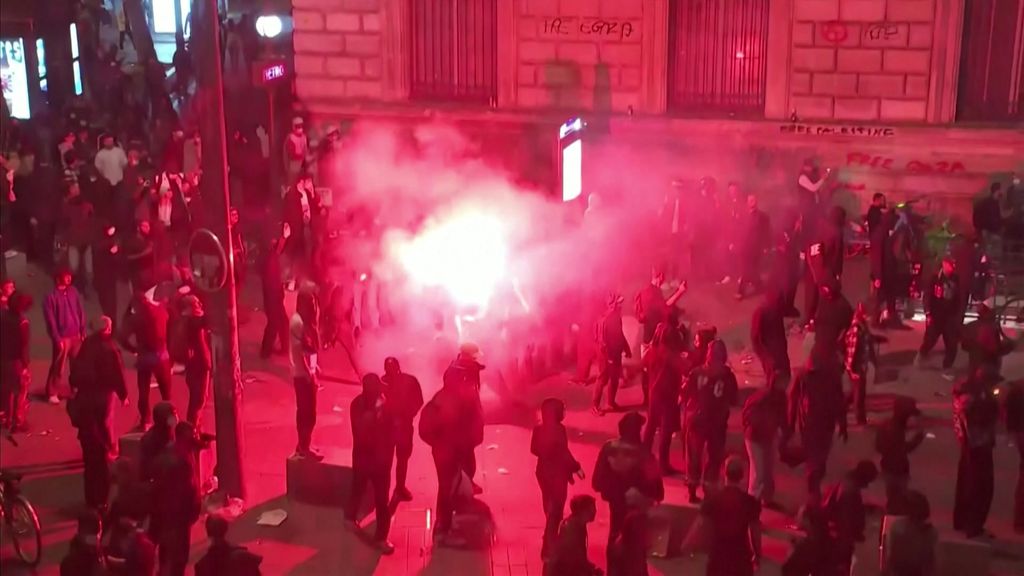 Riots break out in Paris after election results released - ABC News