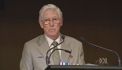 Long Tan commander wants medals review - ABC News