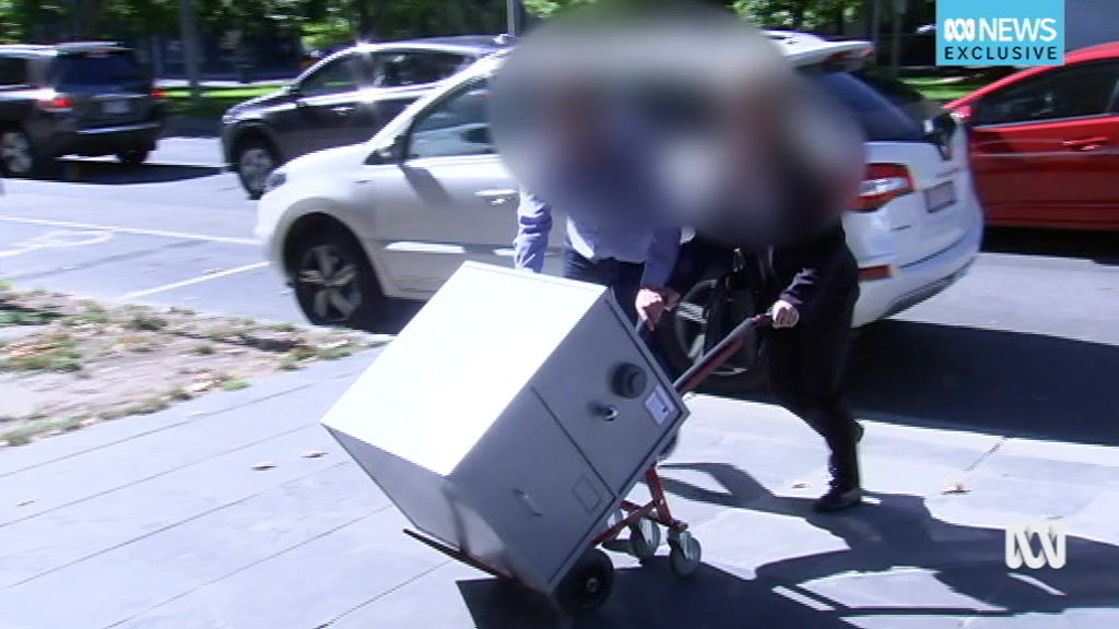 ASIO officers arrived at ABC's offices in Melbourne on Thursday ...