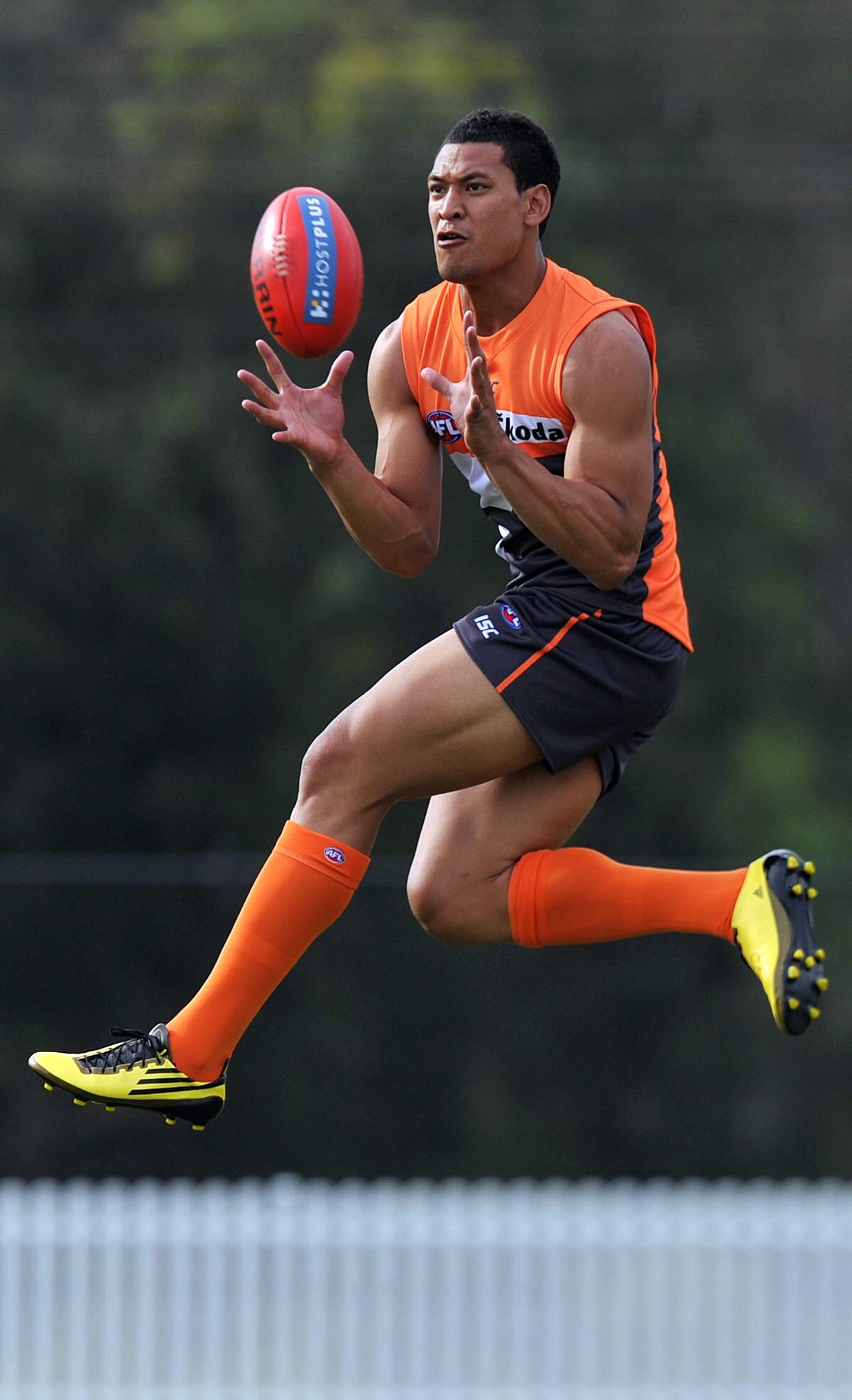 Folau switches to union in Waratahs colours - ABC News