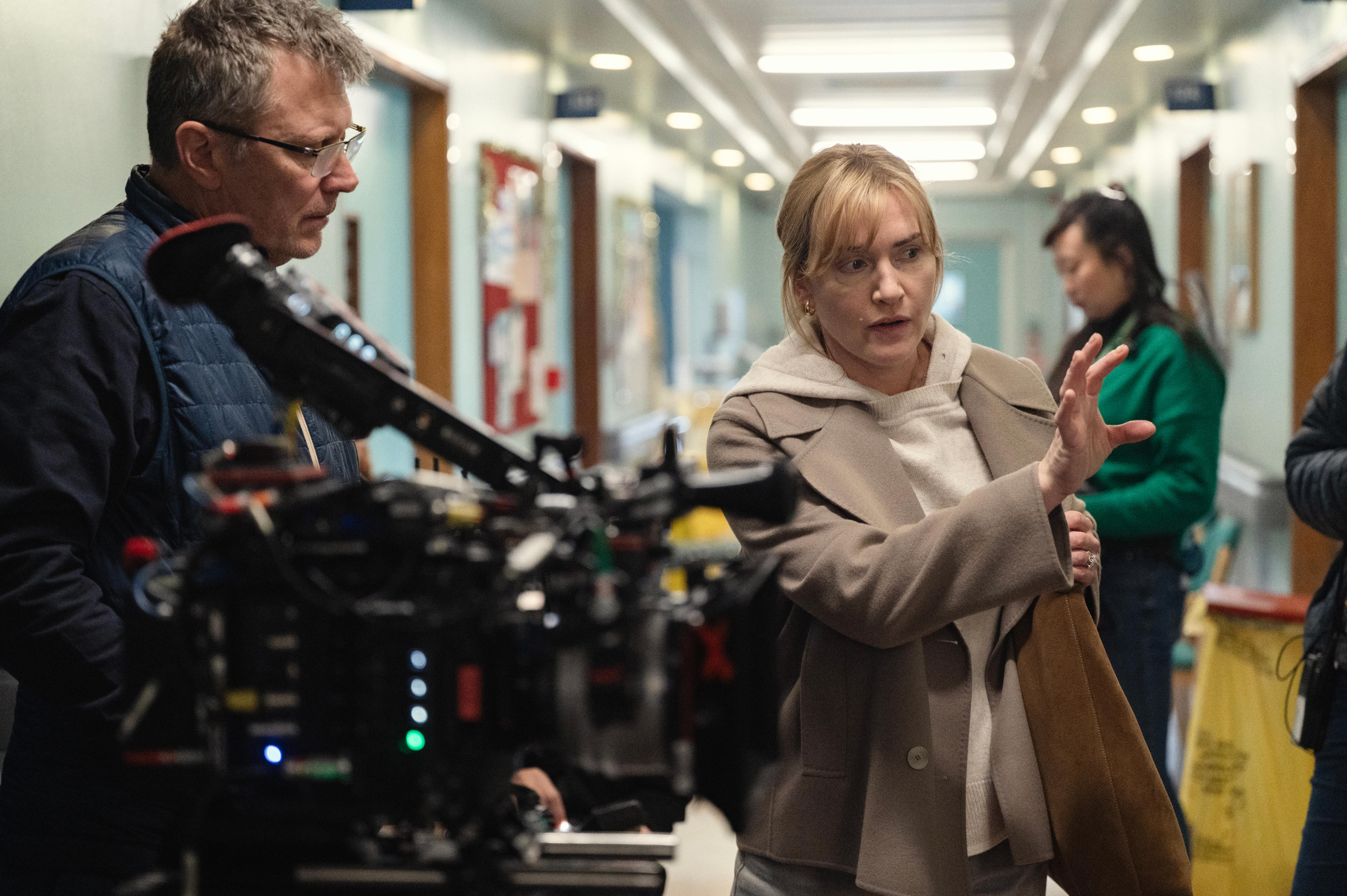 Kate Winslet makes her directorial debut with family Christmas movie ...