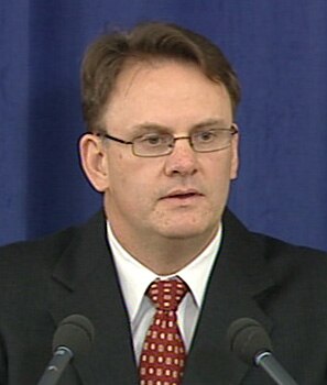 Labor bets on Latham - ABC News