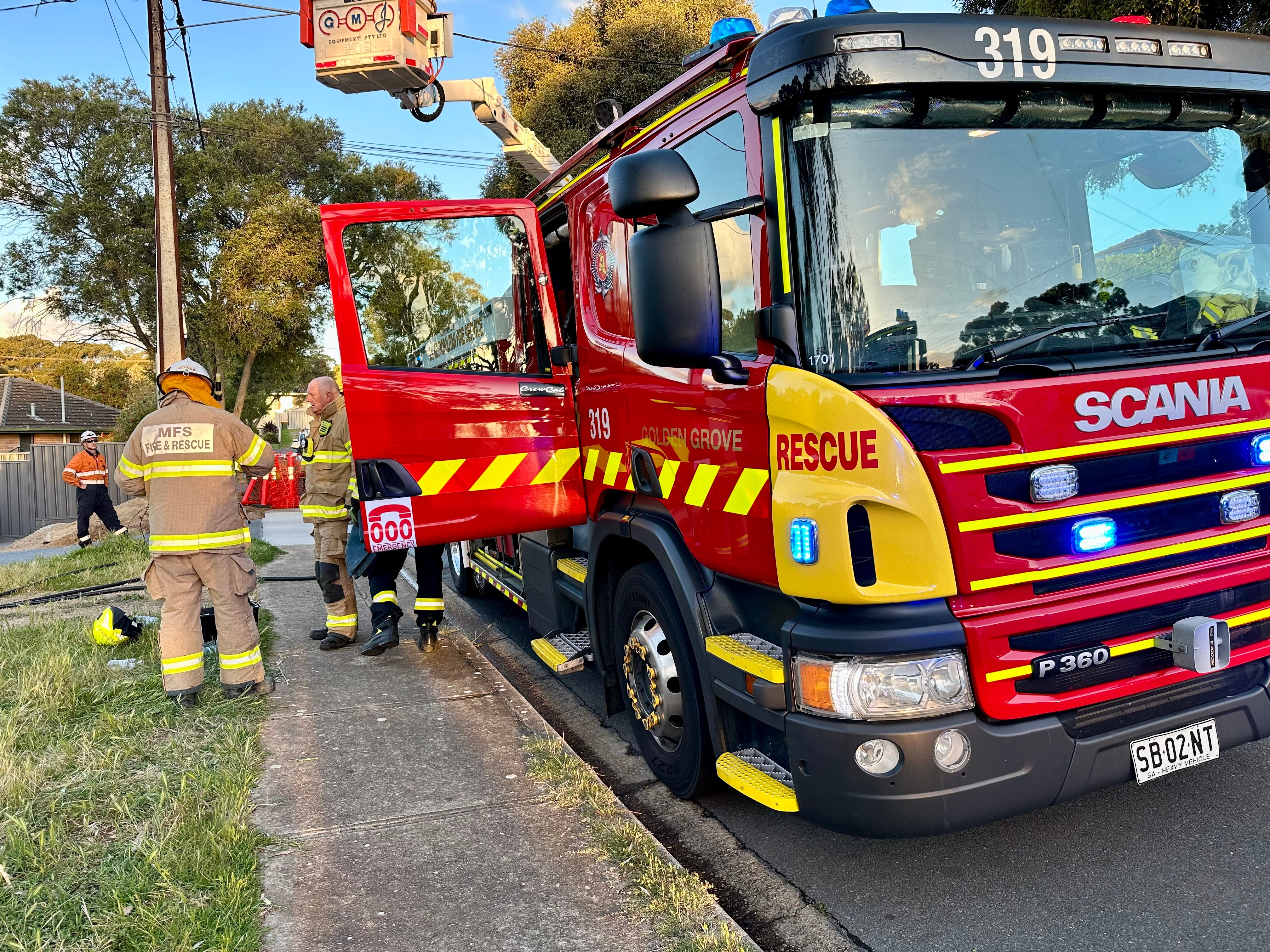MFS earn their dough in challenging thumb rescue - ABC listen