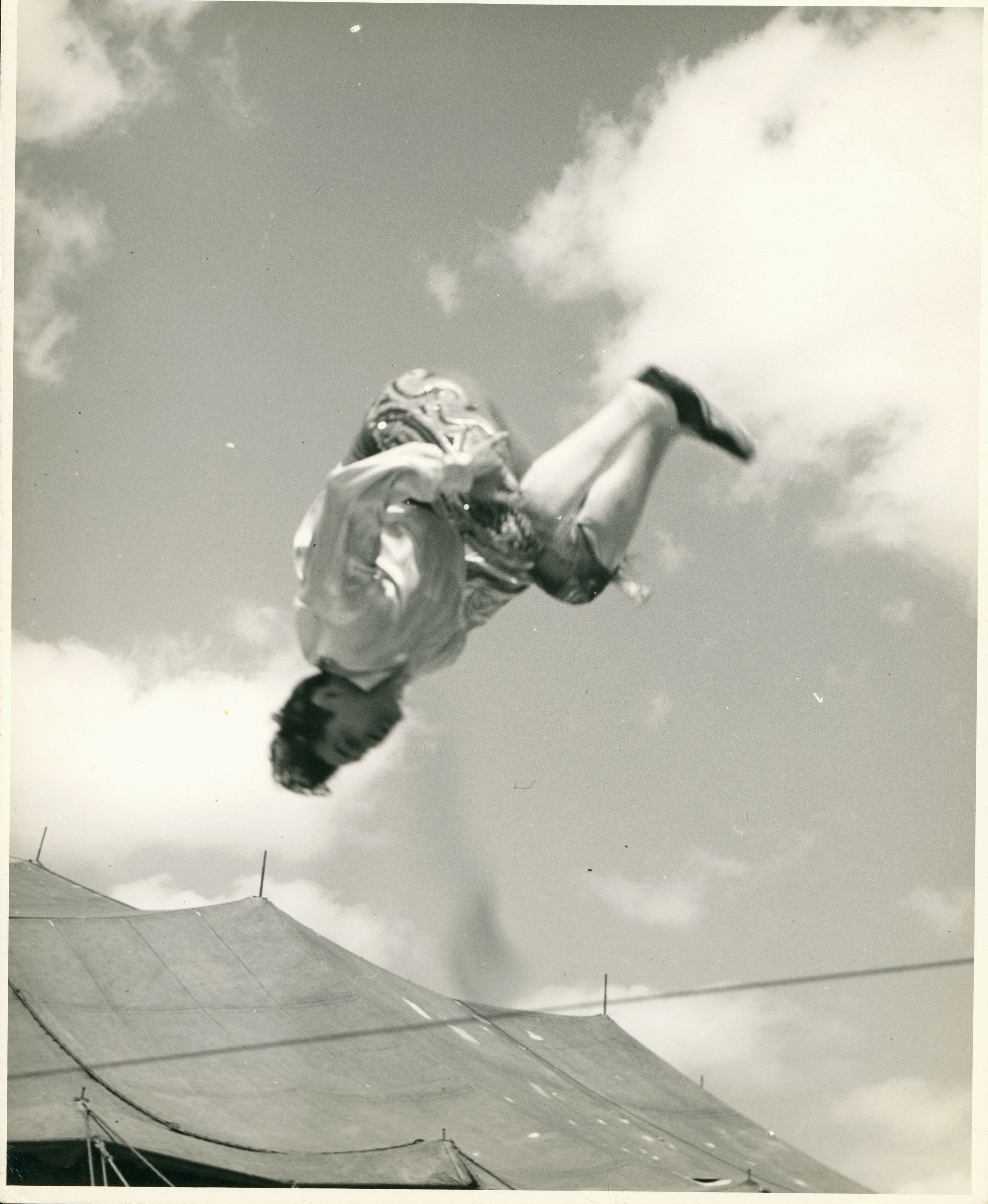 Wire wizard Con Colleano's incredible legacy celebrated on highwire in ...