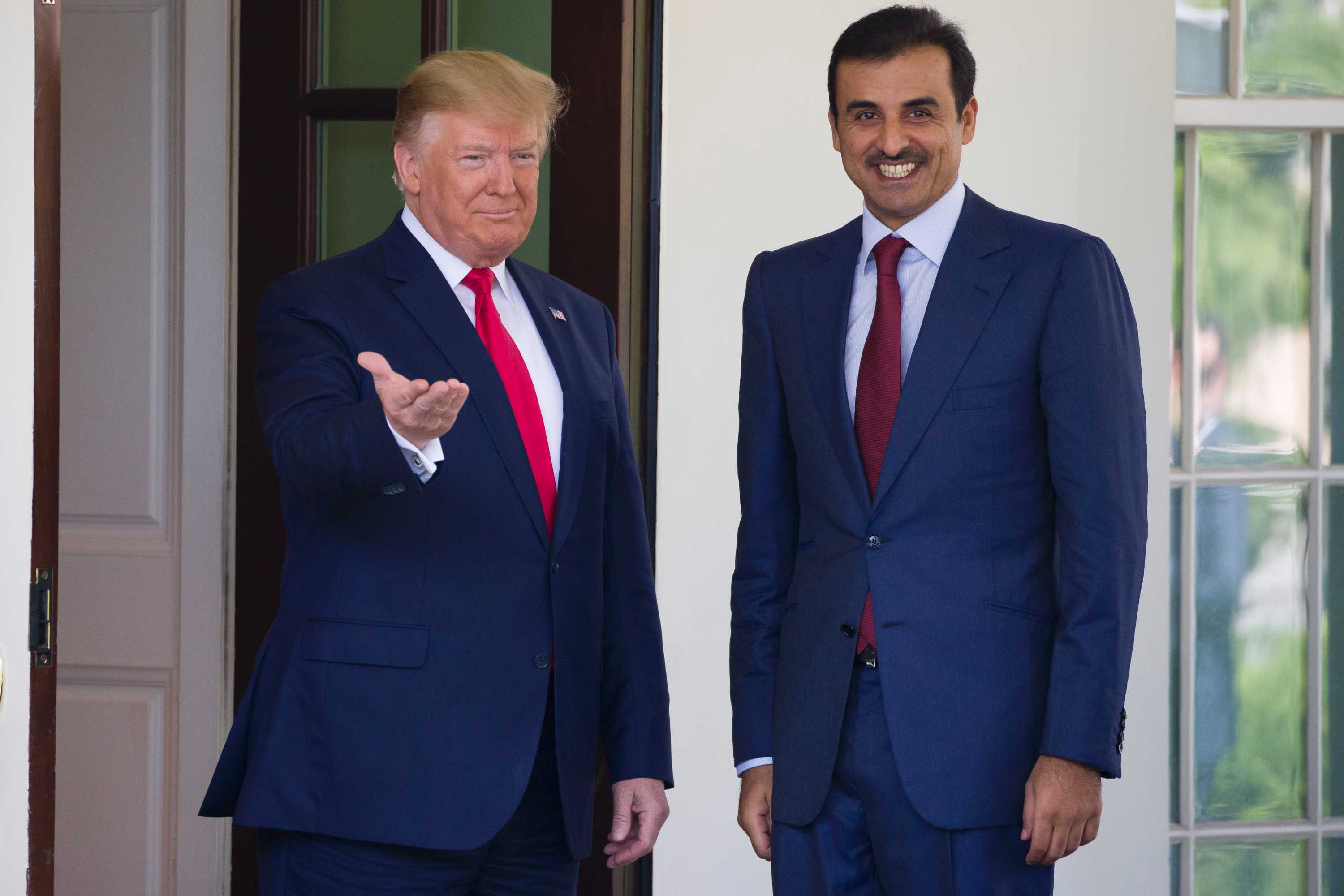 Donald Trump and Qatari Emir met at the White House to discuss the ...