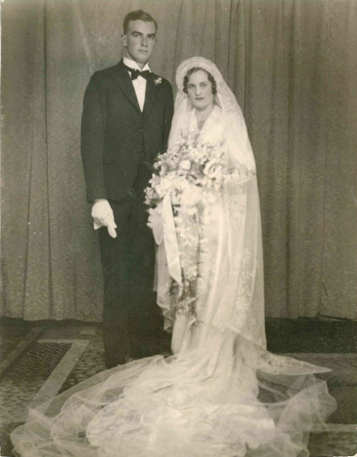 Canberra couple George and Iris Barlin to be centre of celebration 100 ...