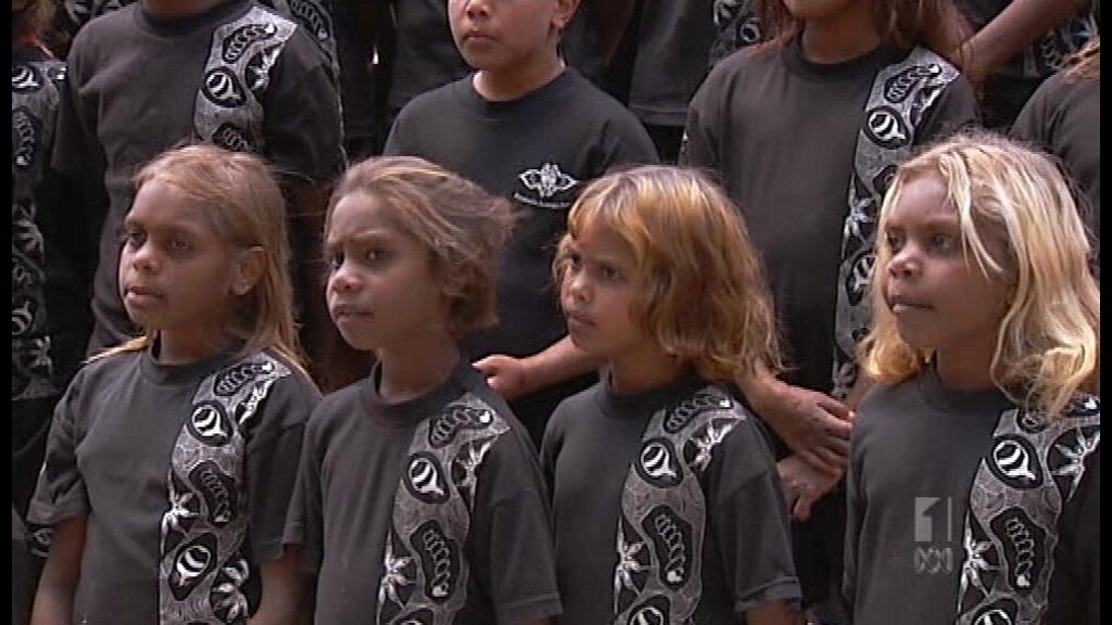 Carols trip for outback kids - ABC News
