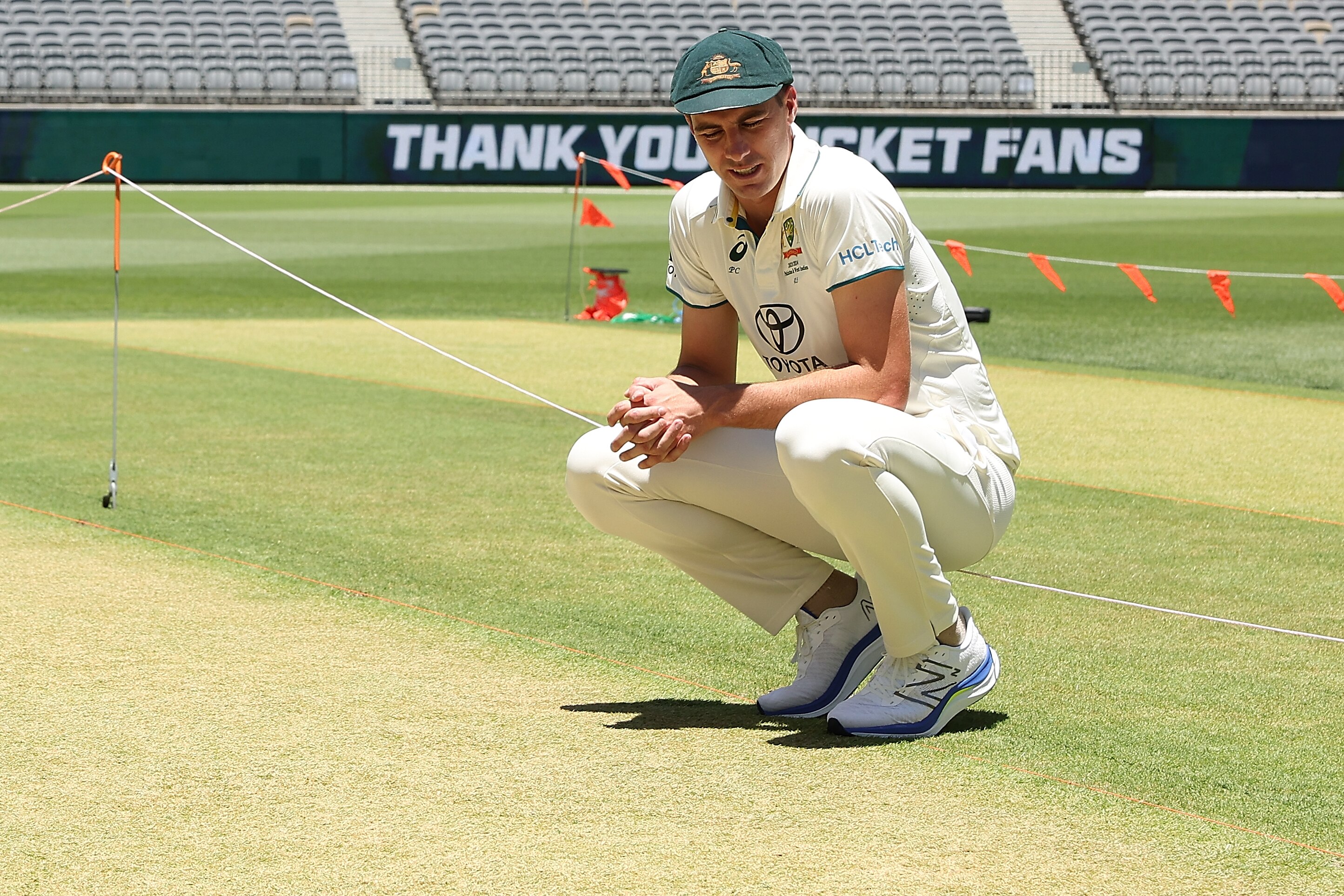 Queen's corgis Muick and Sandy and Fell pony Emma welcome her home to ...