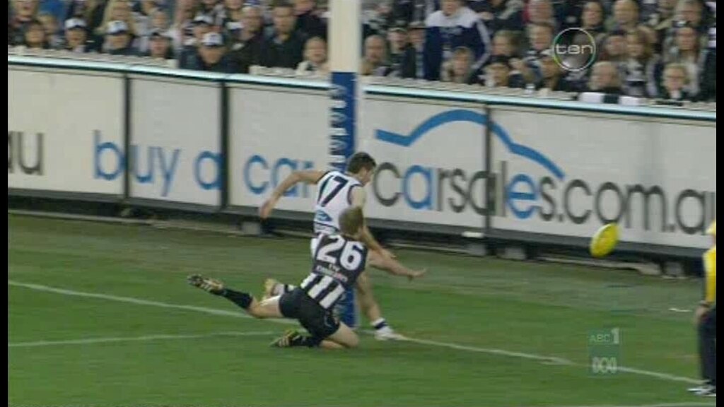 Goal umpire sacked over bad call - ABC News