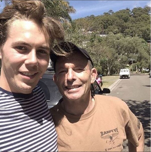 'Tie the rope around here love': Man's 'bizarre' fridge experience with ...