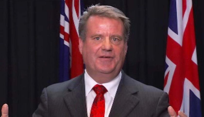 Foley in Qantas flight emergency - ABC News