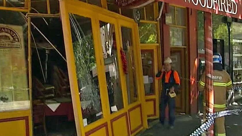 Explosion blows doors off Melbourne restaurant - ABC News