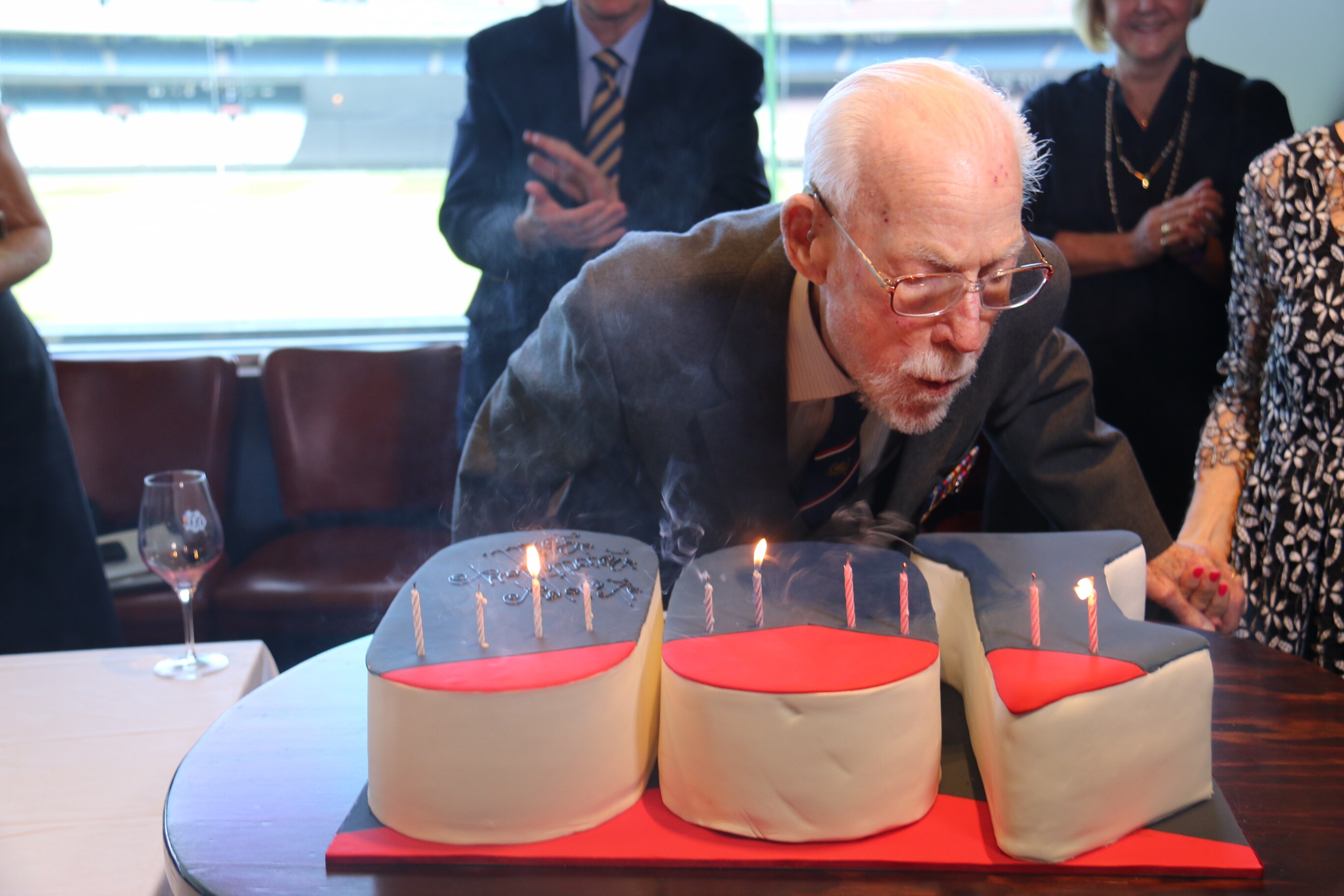 World War II veteran Bill Rudd celebrates 100th birthday after spending ...