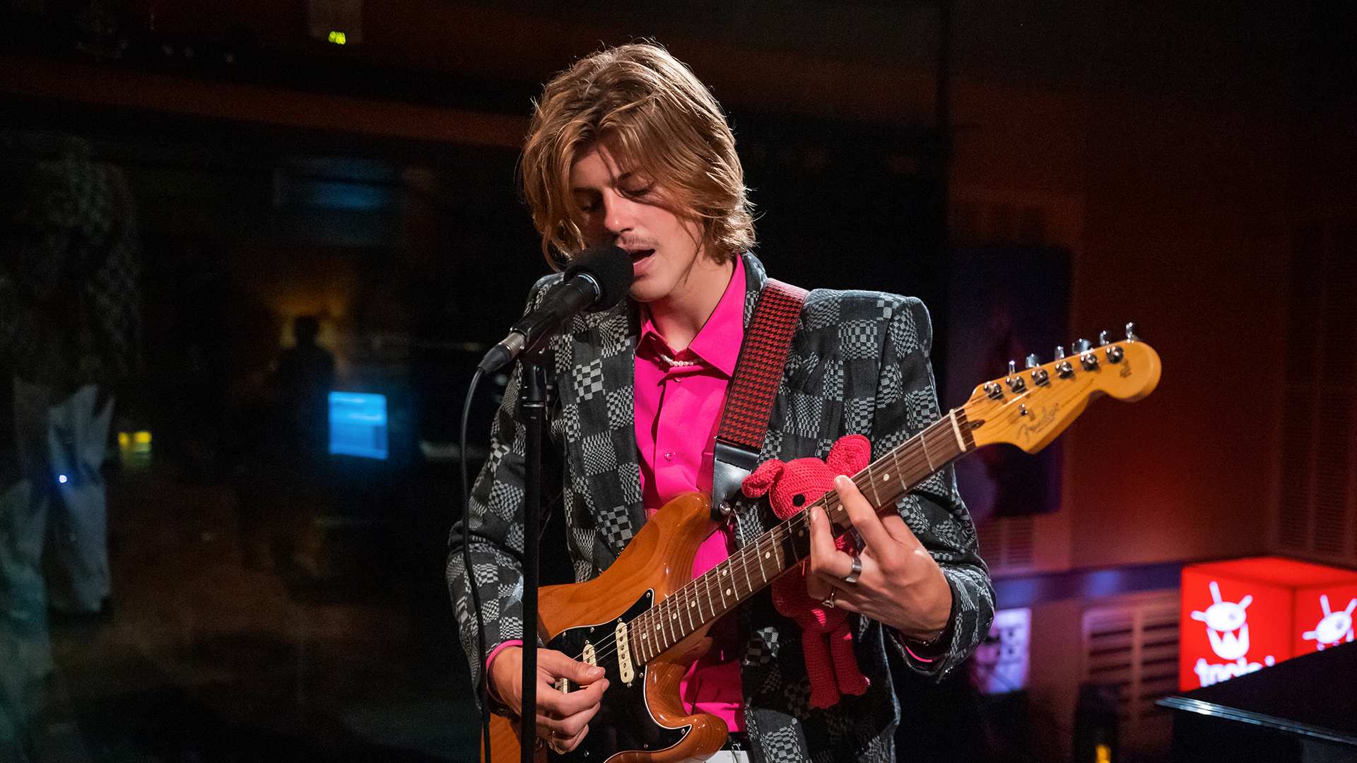 Ruel - 'distance' (live for Like A Version) - triple j