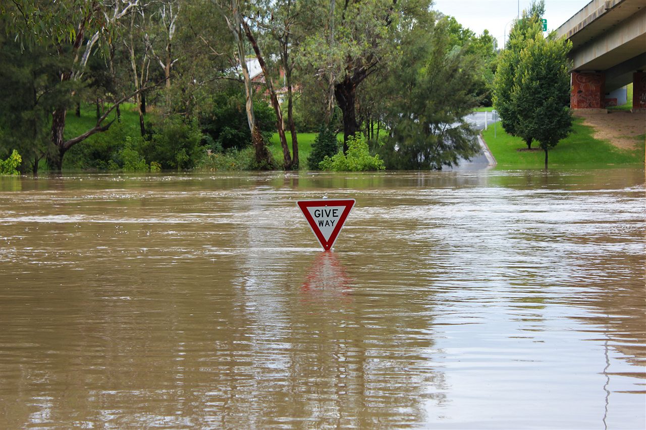 Floods move through southern NSW - ABC News