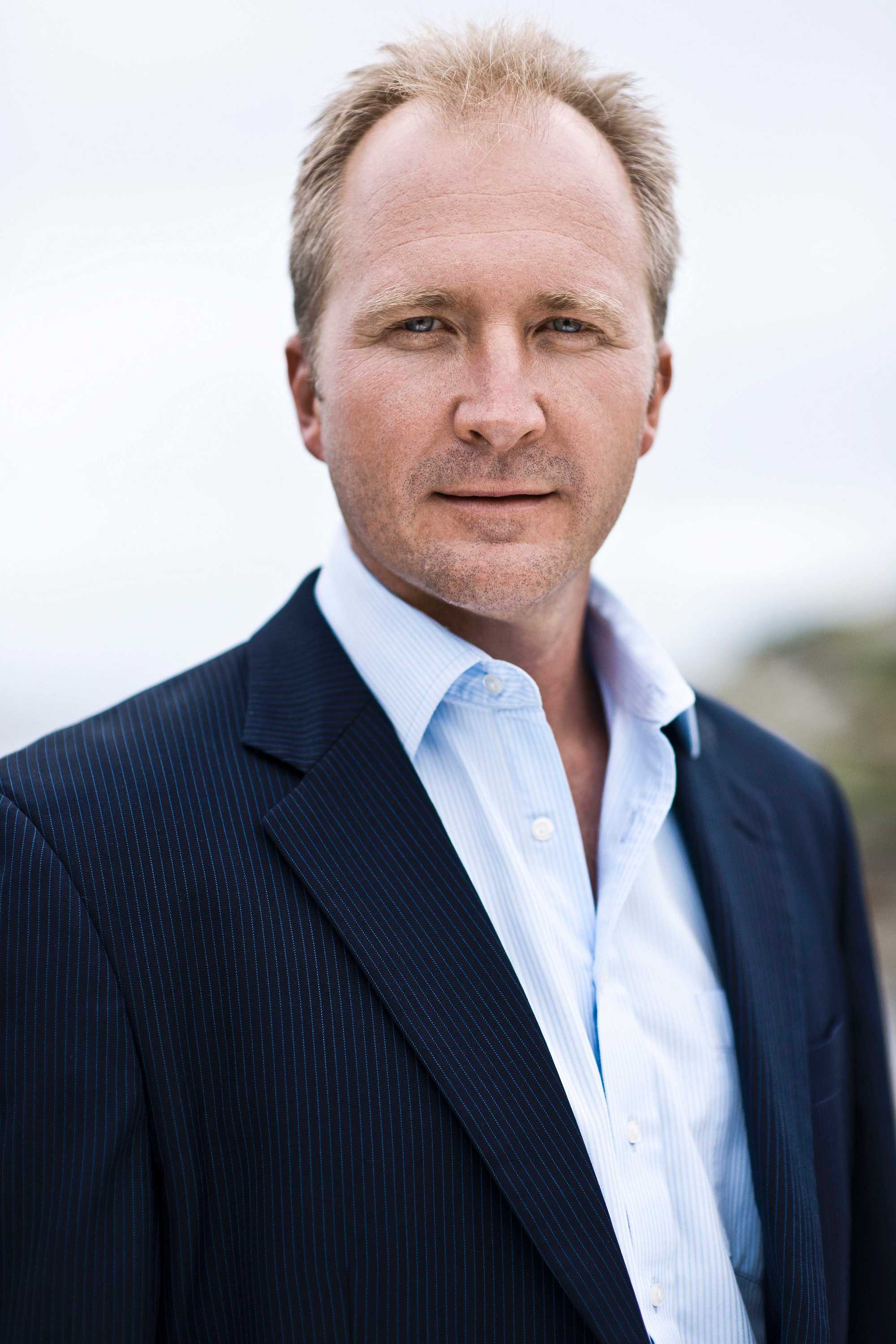 Erwin Jackson - ABC News