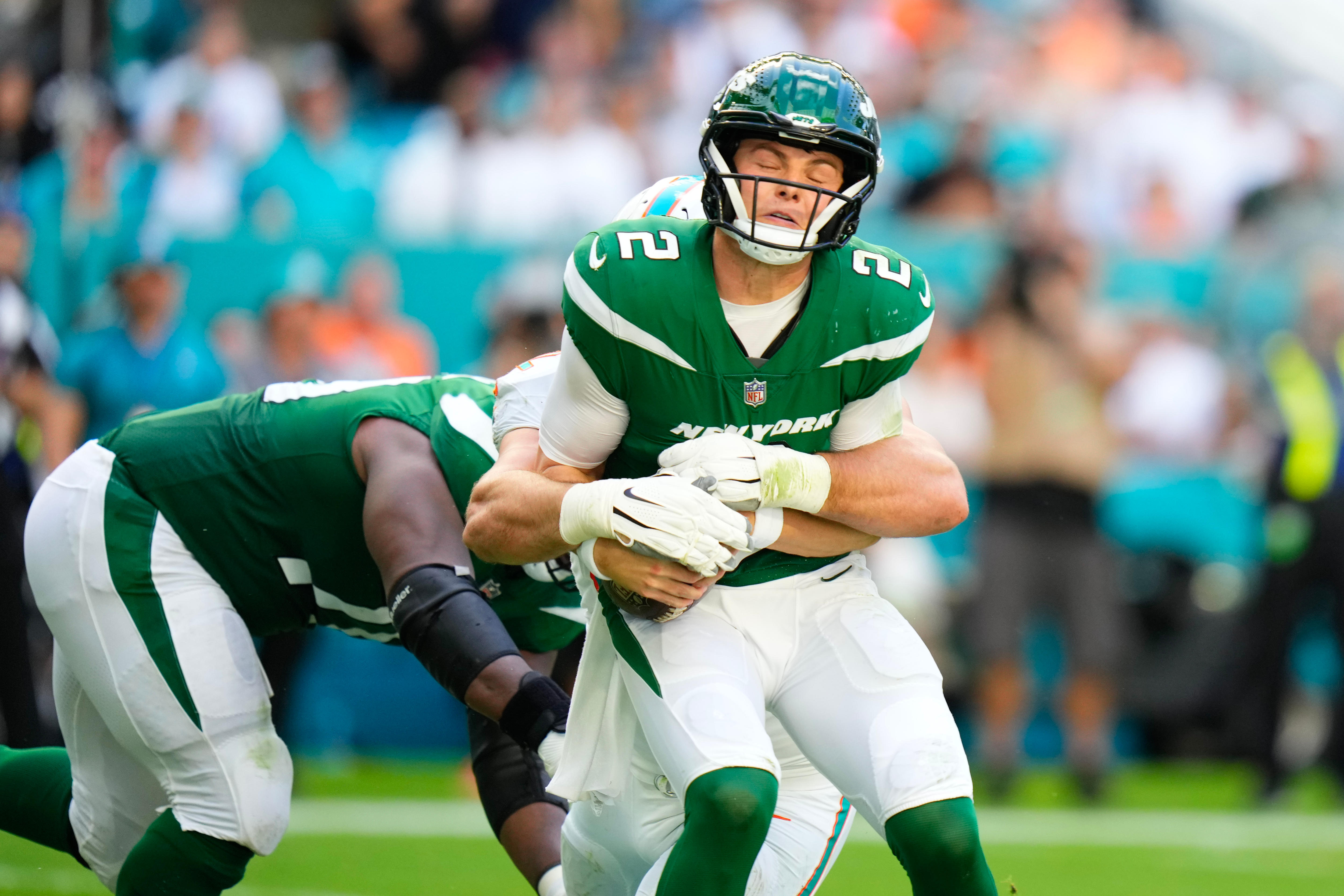 Five NFL quick hits — Heartbreaking Hail Mary fail robs Chicago Bears ...