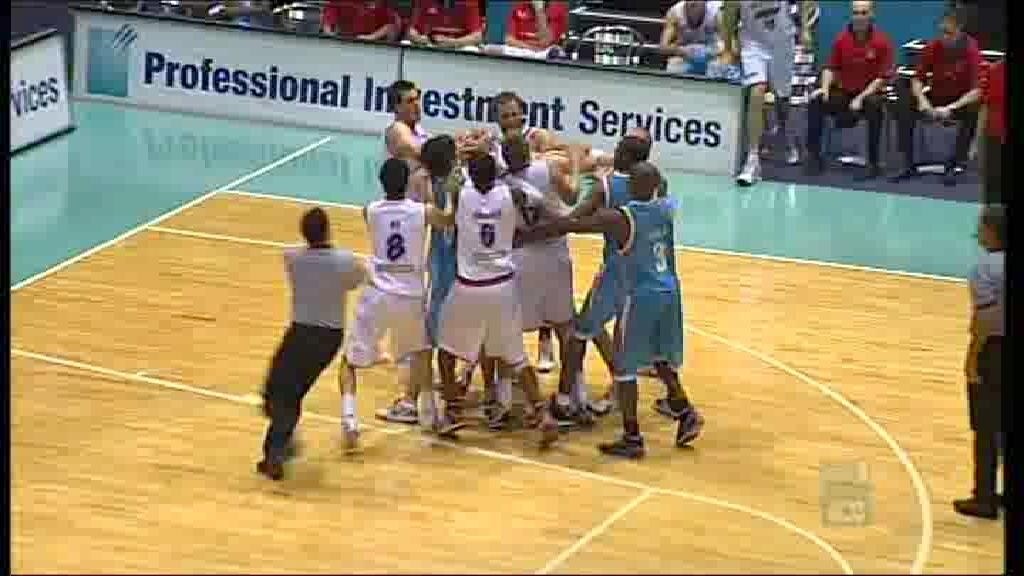NBL investigates on-court brawl - ABC News
