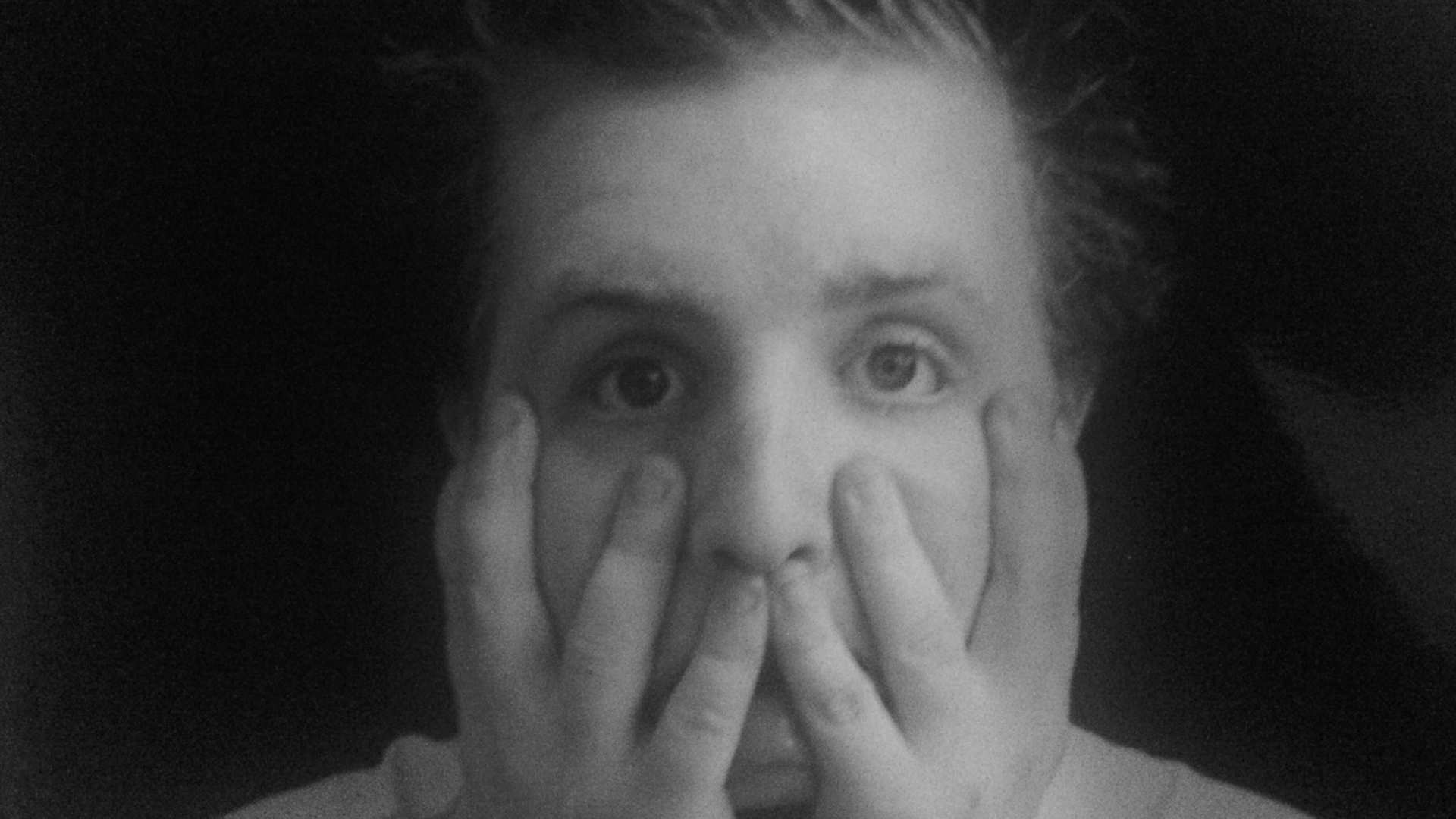 How Nic Newling beat the black dog: Can young people who suffer bipolar ...