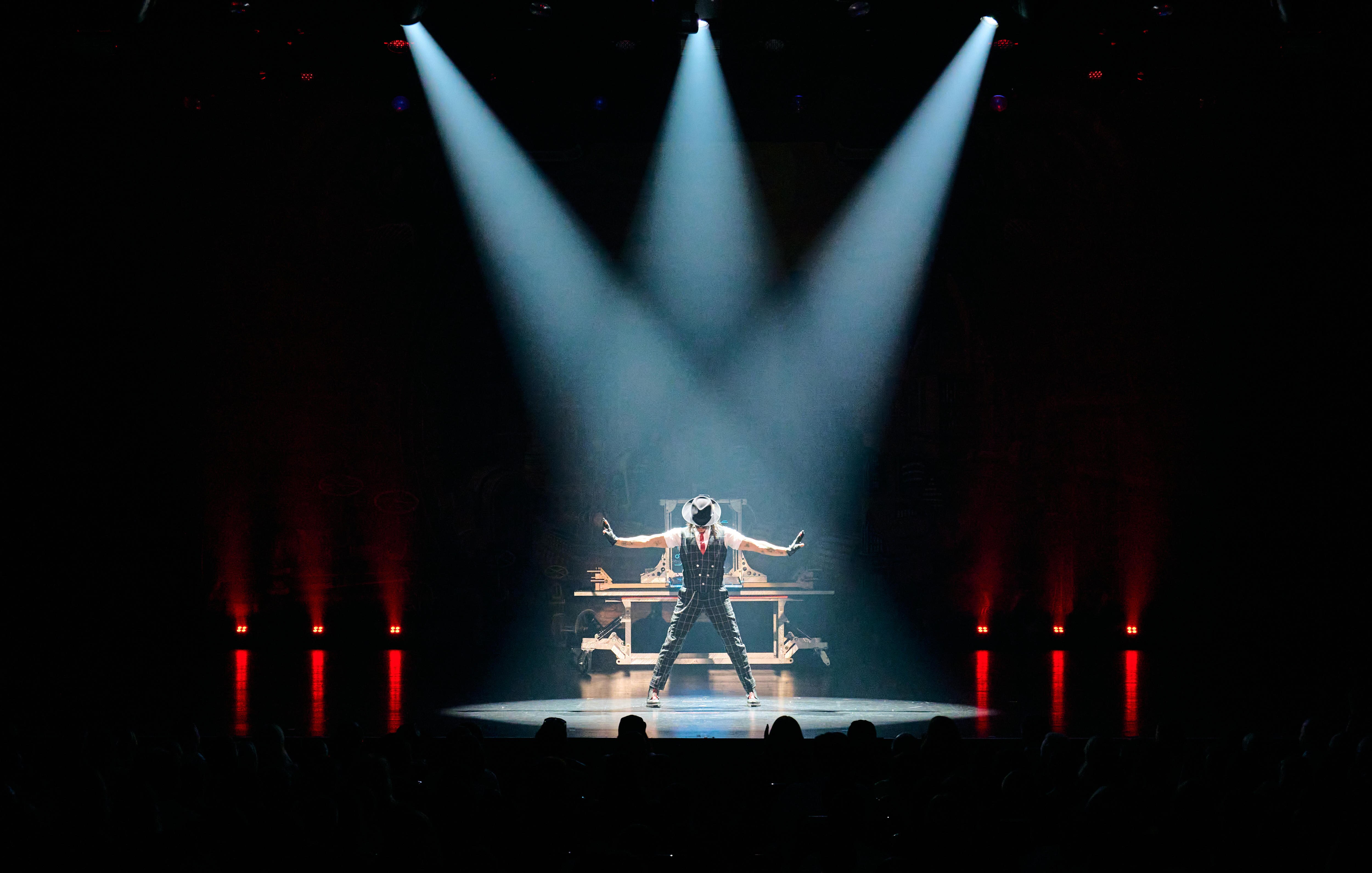 How a book about magic transformed a young Paul Cosentino into the ...