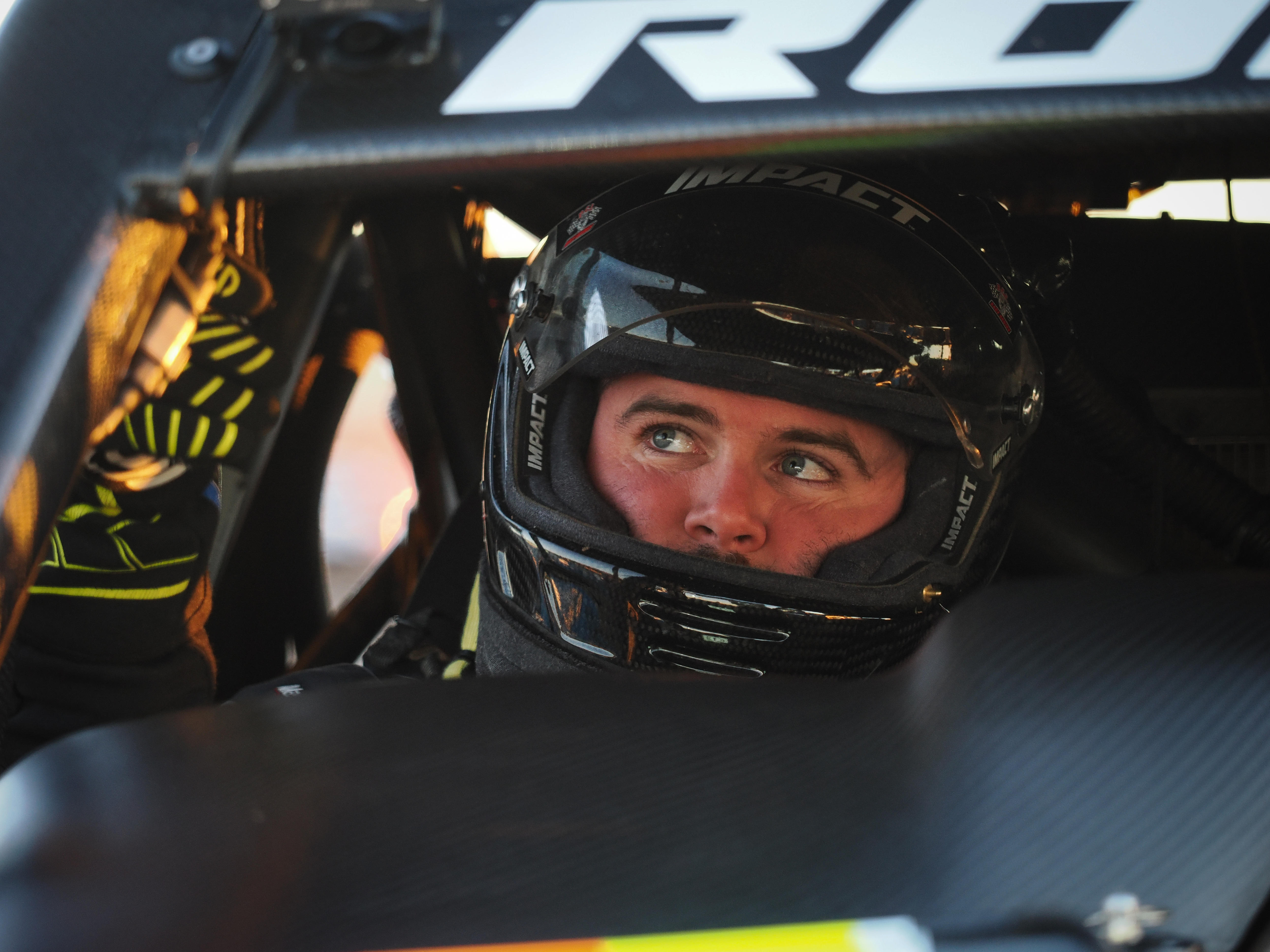 David Walsh, Beau Robinson crowned winners at 2024 Finke Desert Race in ...