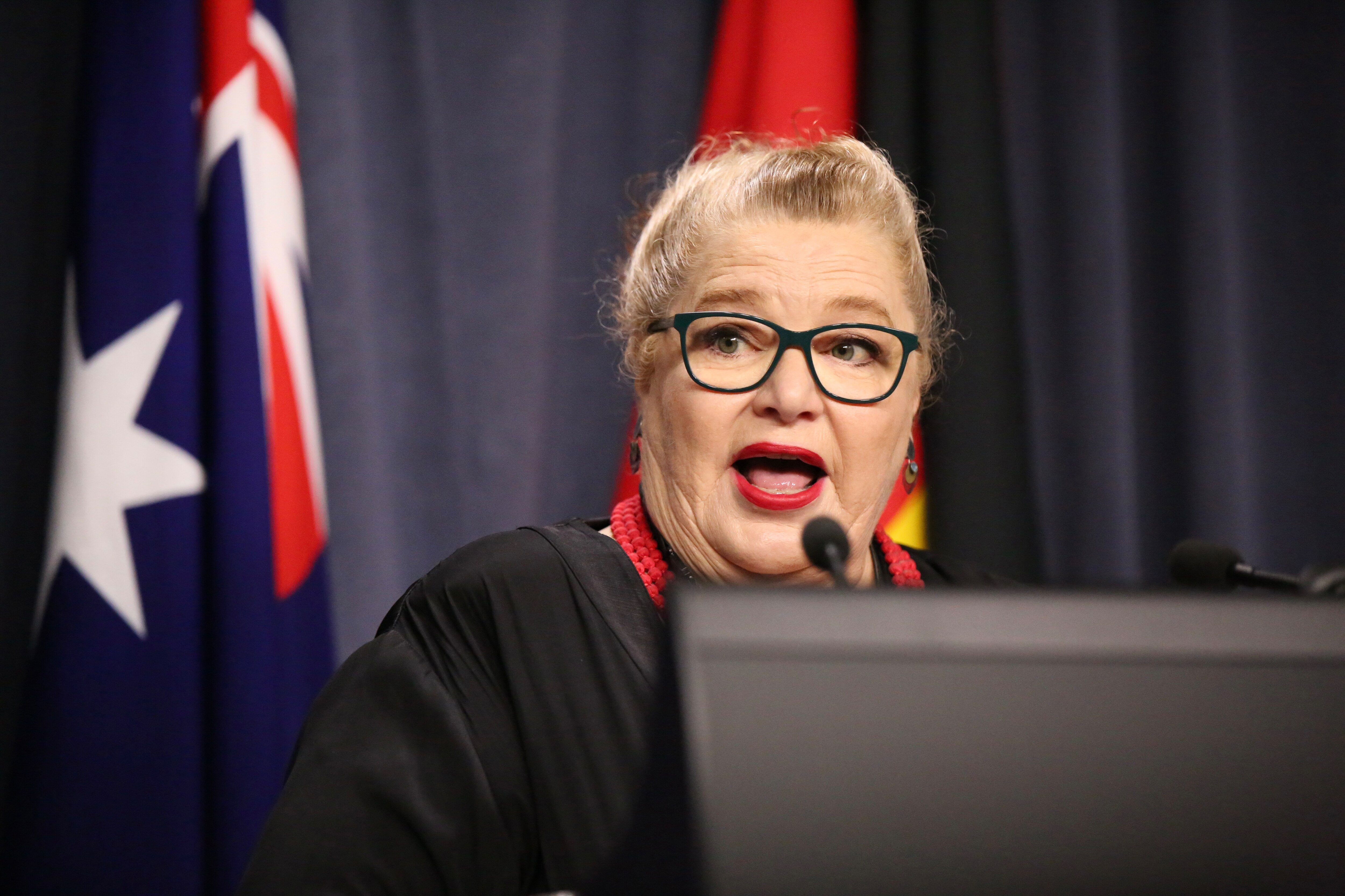 Building commissioner fields more than 70 complaints about Perth ...