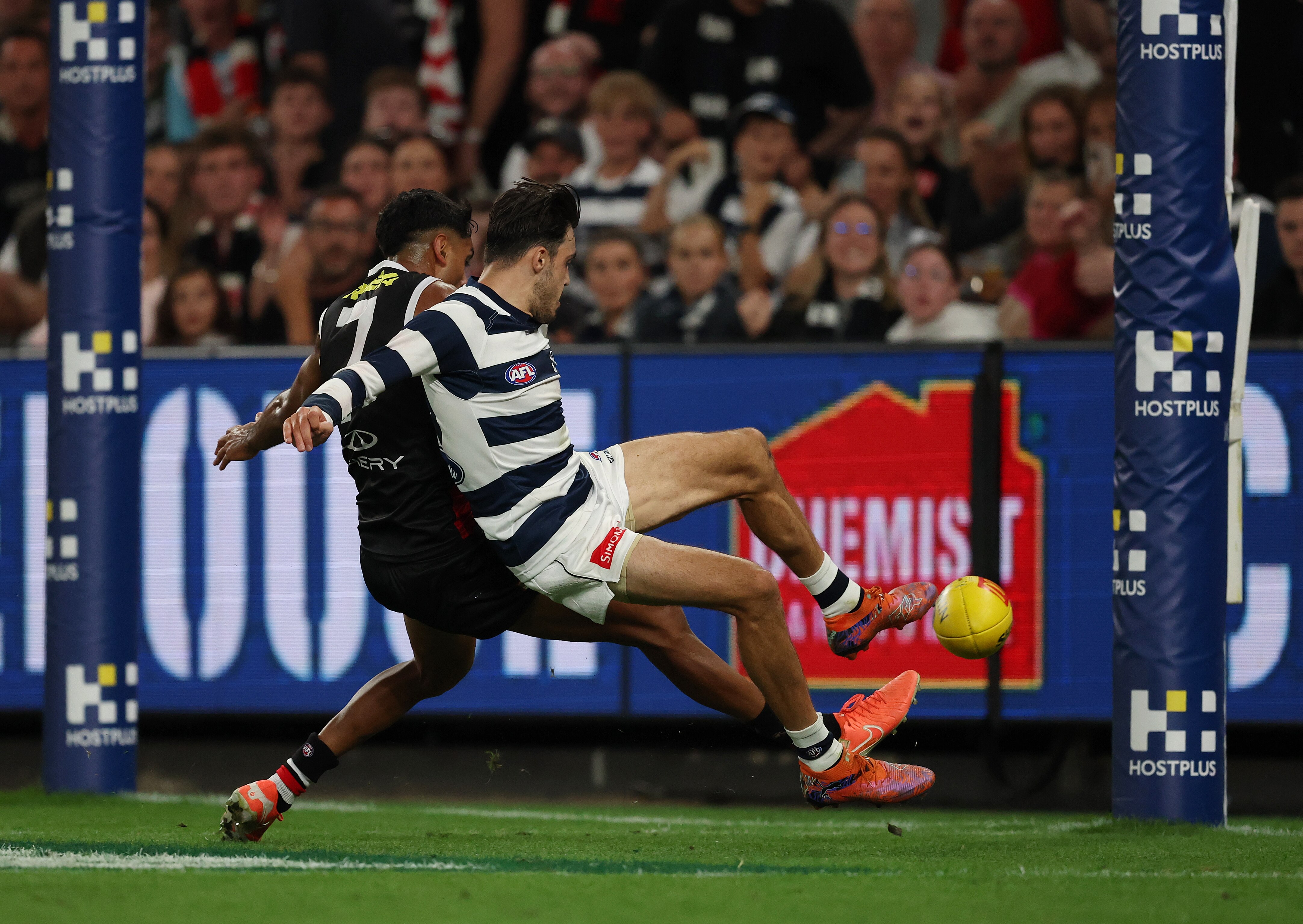 Essendon VFL senior coach Dale Tapping dies following myeloma illness ...