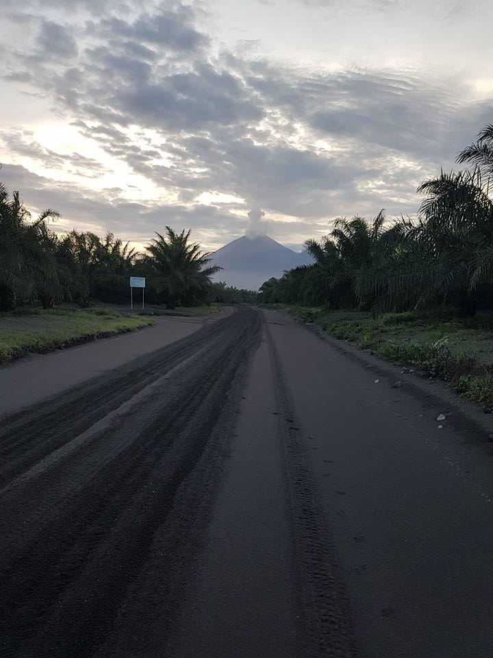 PNG's Mt Ulawun volcano erupts for second time this year - ABC Pacific