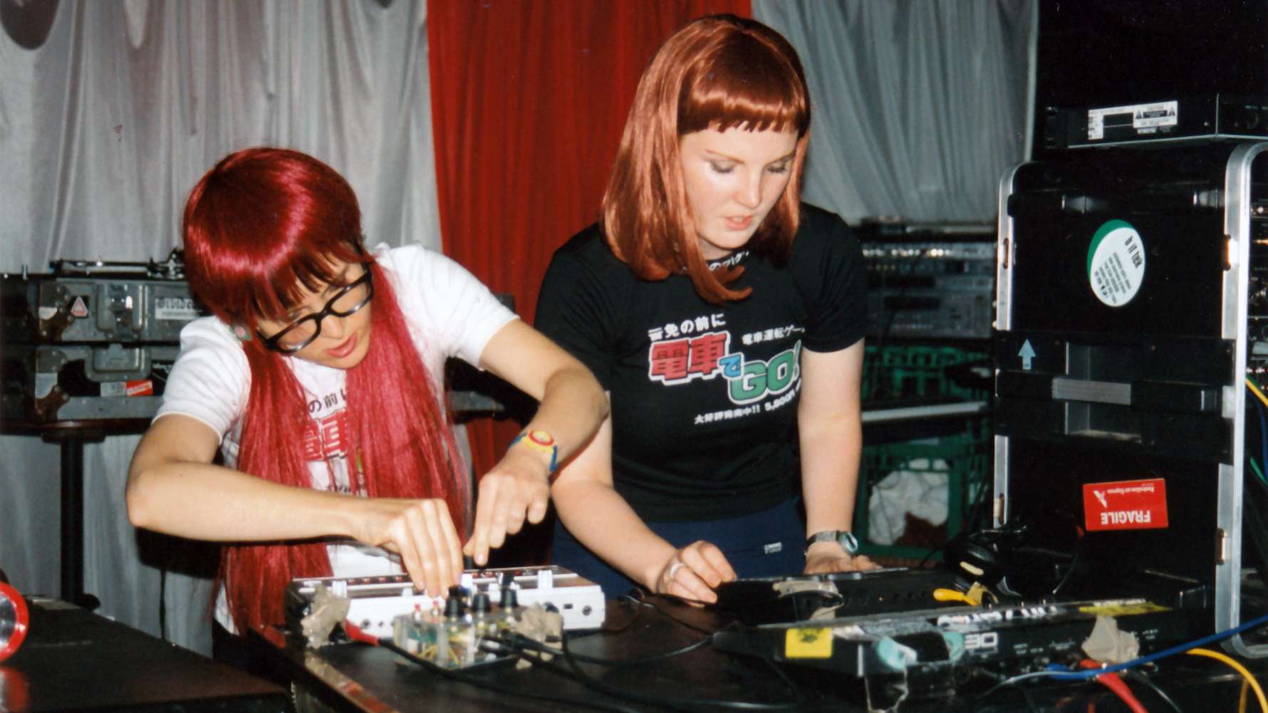 B(if)tek live at the Big Day Out, Sydney, 1999 - Double J